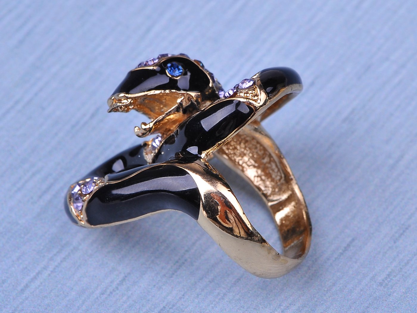 Alilang Black Enamel Body Purple Crystal Rhinestone Serpent Snake Fashion Sized Ring, Size 6