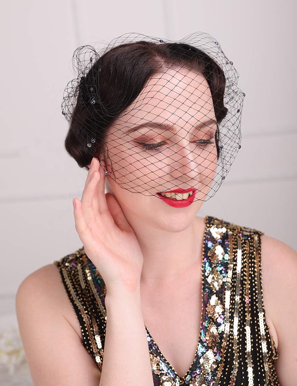 Aimimier Bridal Short Veil with Pearl Comb 1920s Flapper Fascinator Mesh Veil Single-layered Birdcage Veil for Wedding (Black)