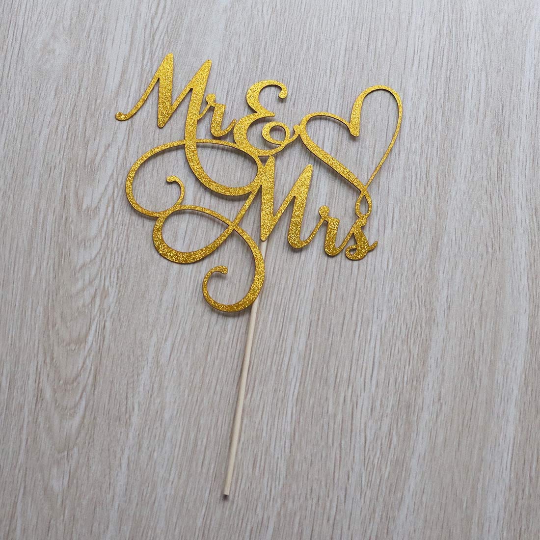 AMINJIE Gold Glitter Mr & Mrs Cake Topper - Wedding, Engagement, Wedding Anniversary Cake Toppers Decorations