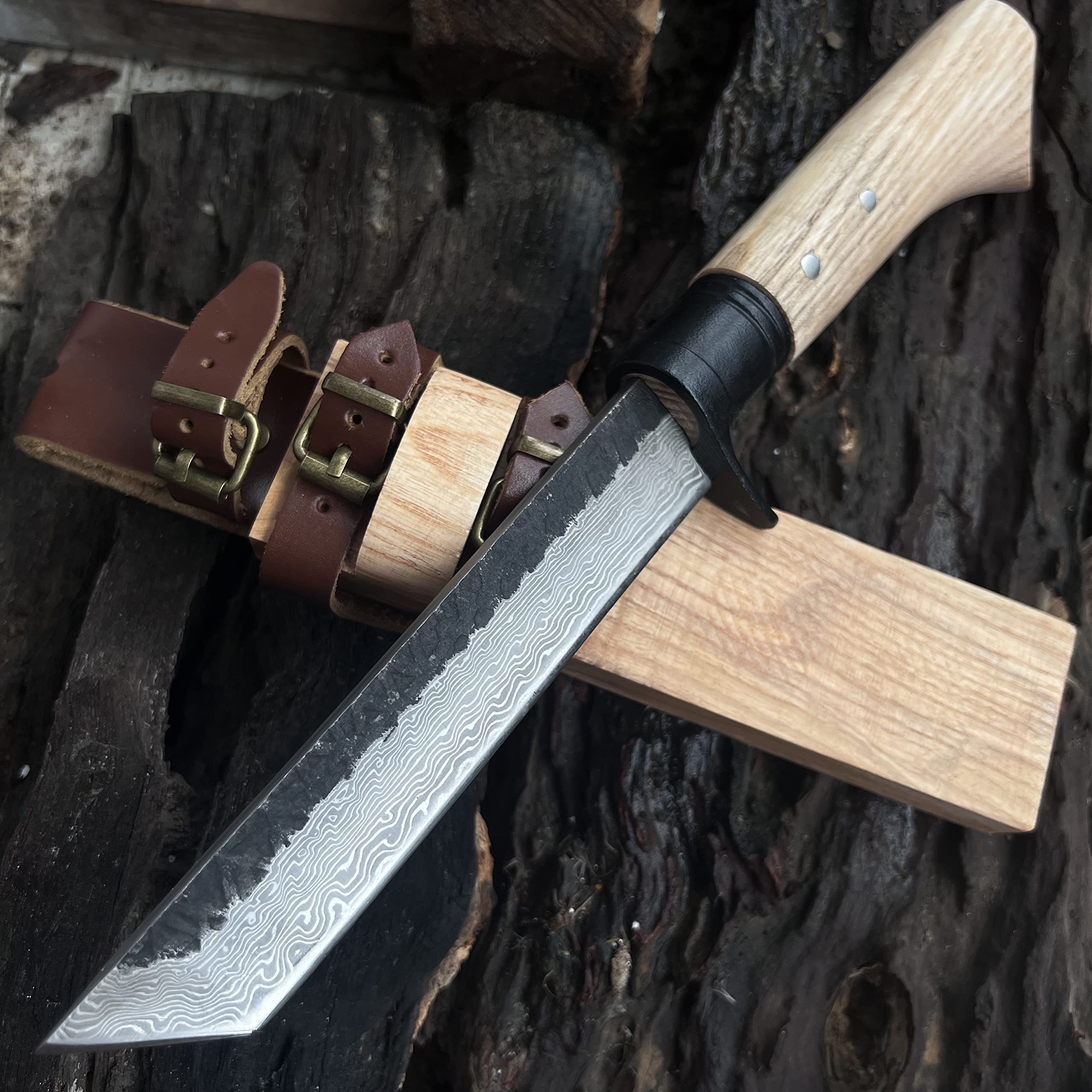 AULAKNIV Damascus Tanto Fixed Blade Hunting Knife with Wooden Sheath, Japanese Camping Survival Knives with Wooden Handle