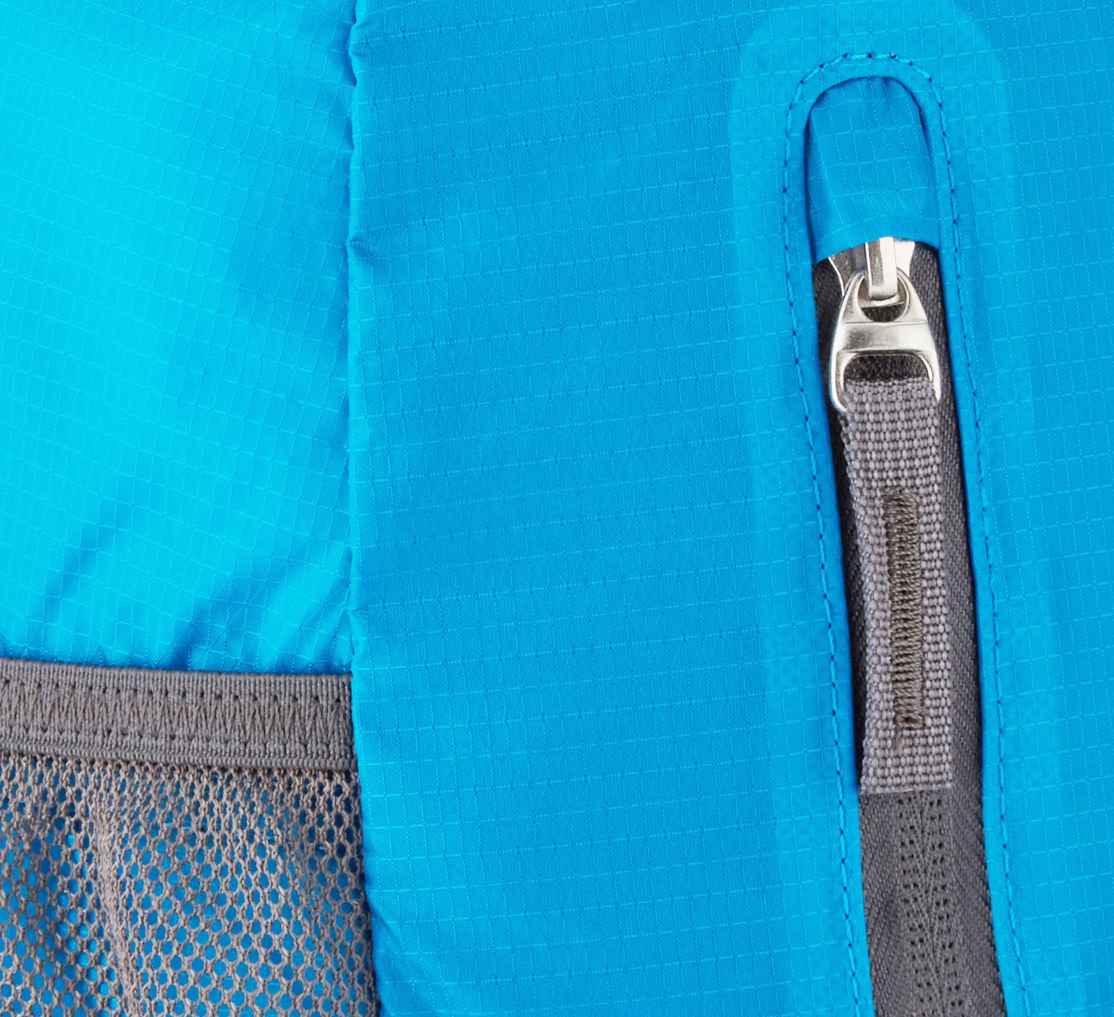 Amazon Basics Lightweight Packable Hiking Travel Day Pack Backpack - 17.5 x 17.5 x 11.5 Inches, 25 Liter, Light Blue