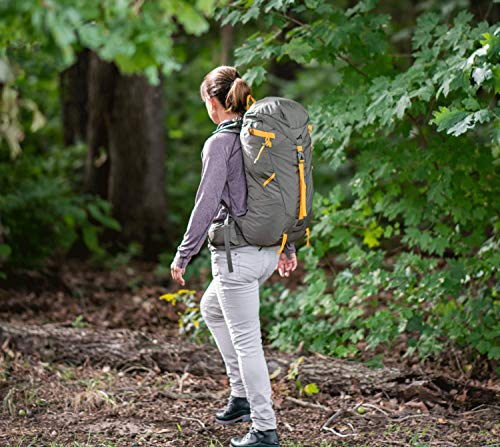 ALPS Mountaineering Clay/Apricot, 45L