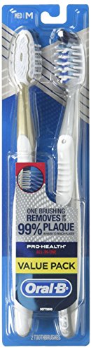 Oral B CrossAction Pro-Health Toothbrush, Medium, 2 Count (Pack of 1)