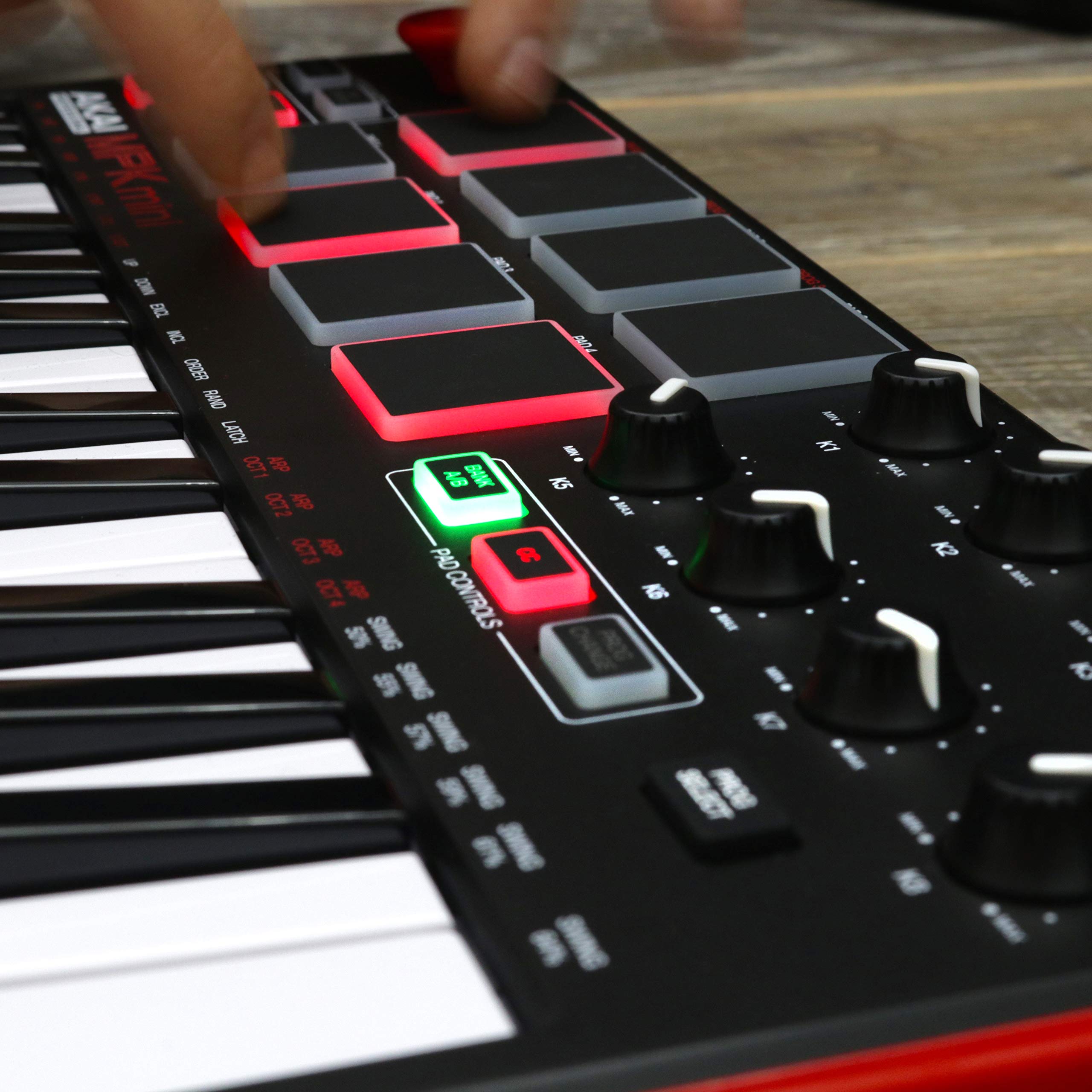 Akai Professional MPK Mini MKII β 25 Key USB MIDI Keyboard Controller With 8 Drum Pads, 8 Assignable Q-Link Knobs and Pro Software Suite Included