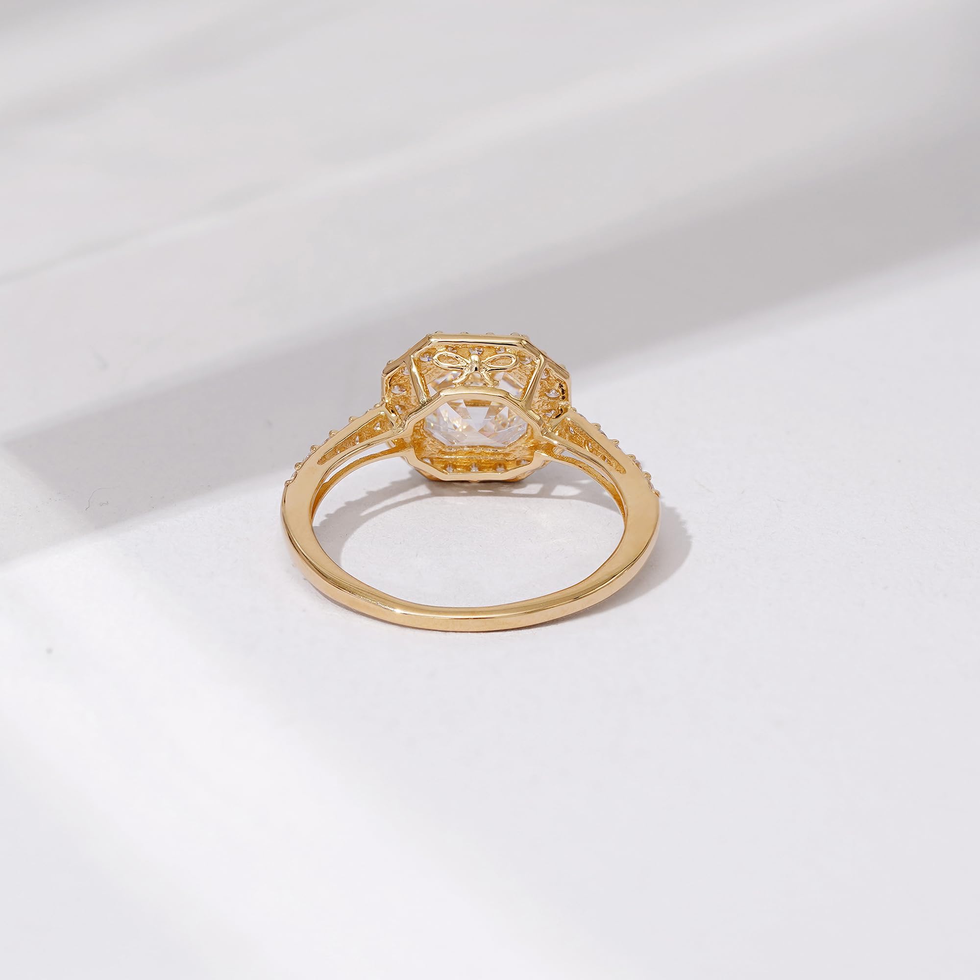 Amazon Essentials Women's 10K Gold Infinite Elements Cubic Zirconia Clear Asscher Cut Halo Ring size 8, (previously Amazon Collection)