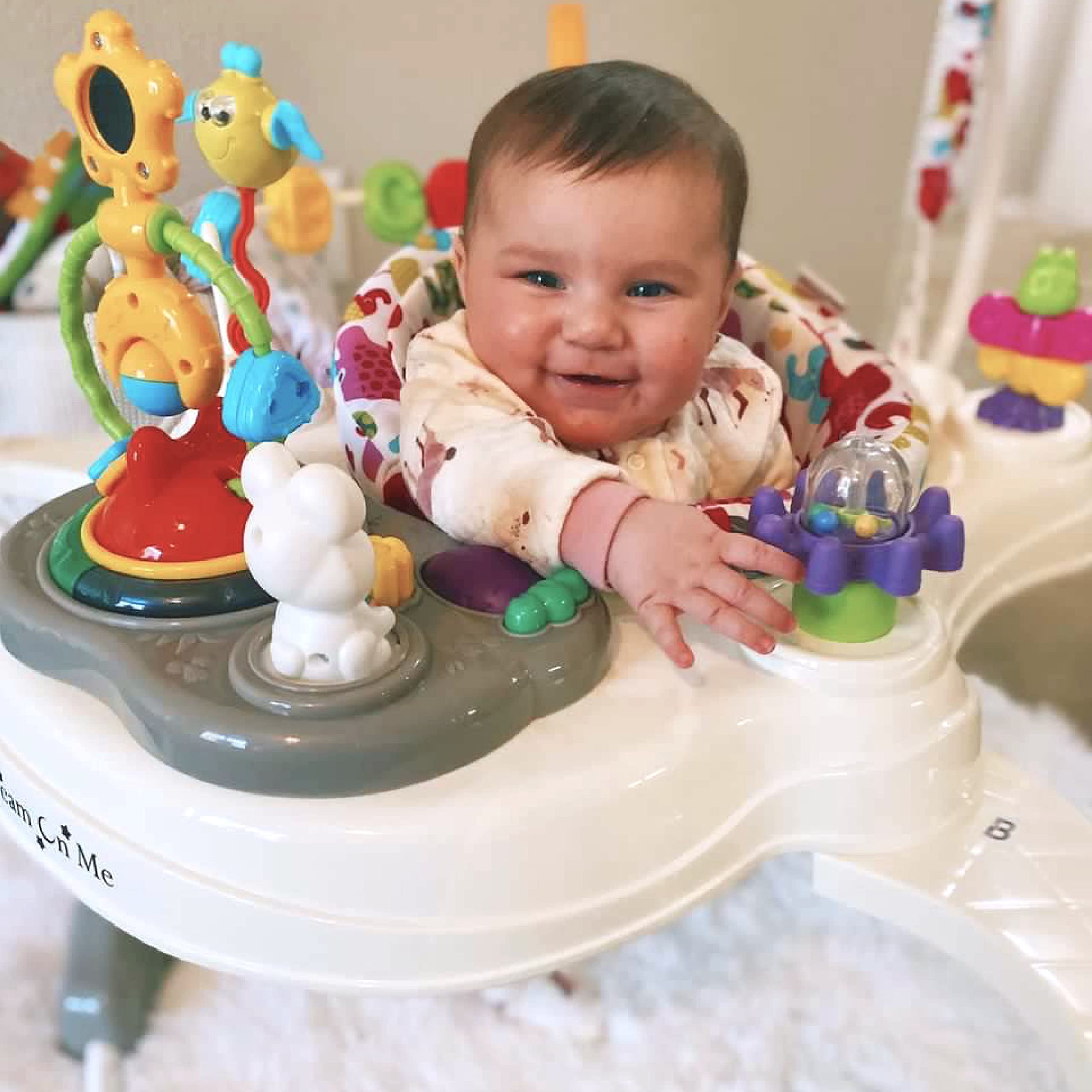 Dream On Me Zany 2-in-1 Baby Activity Center and Bouncer in White and Black Print, Sturdy and Strong Frame, 3 Height Positions, 360° Rotating Seat, 12 Songs with Flash Lights