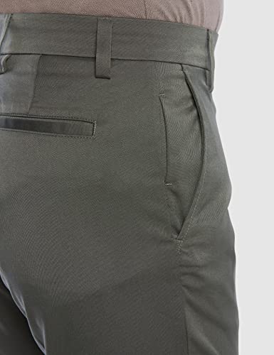 Amazon Essentials Men's Straight-Fit Stretch Golf Pant, Olive, 42W x 29L