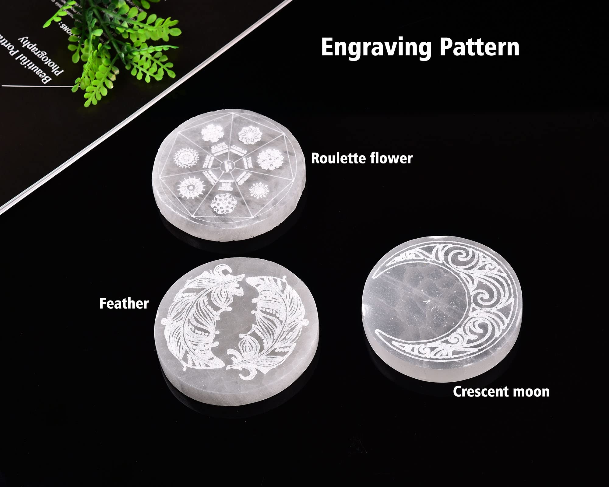 AMOYSTONE 3Pcs Round White Selenite Slice Charging Station Polished Flat Crystal Plate/Tray, Engraving Pattern