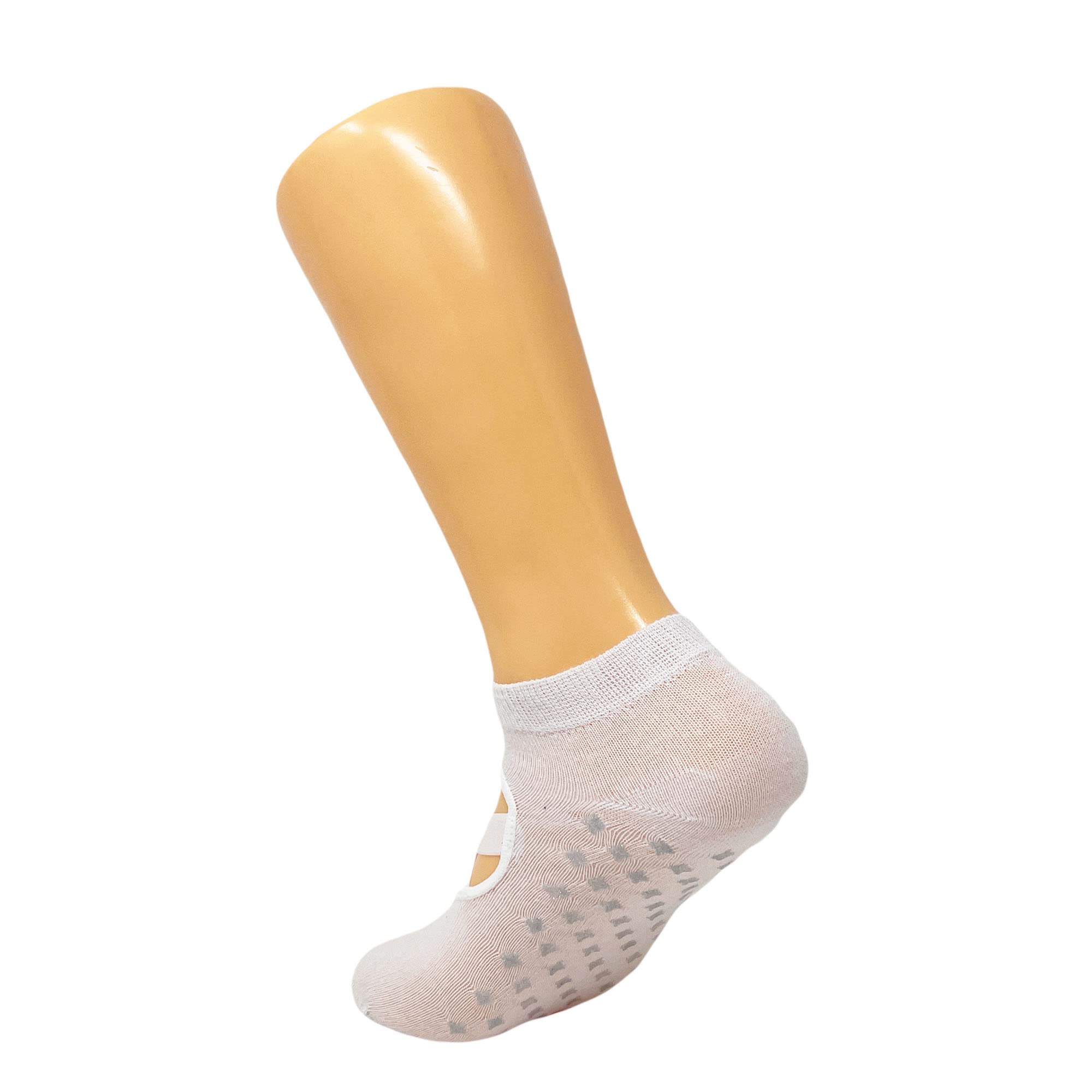 AWS/American Made White Pilates Yoga Socks with Grips for Women 3 Pairs Non-Slip Ideal for Barre Ballet Dance Workouts
