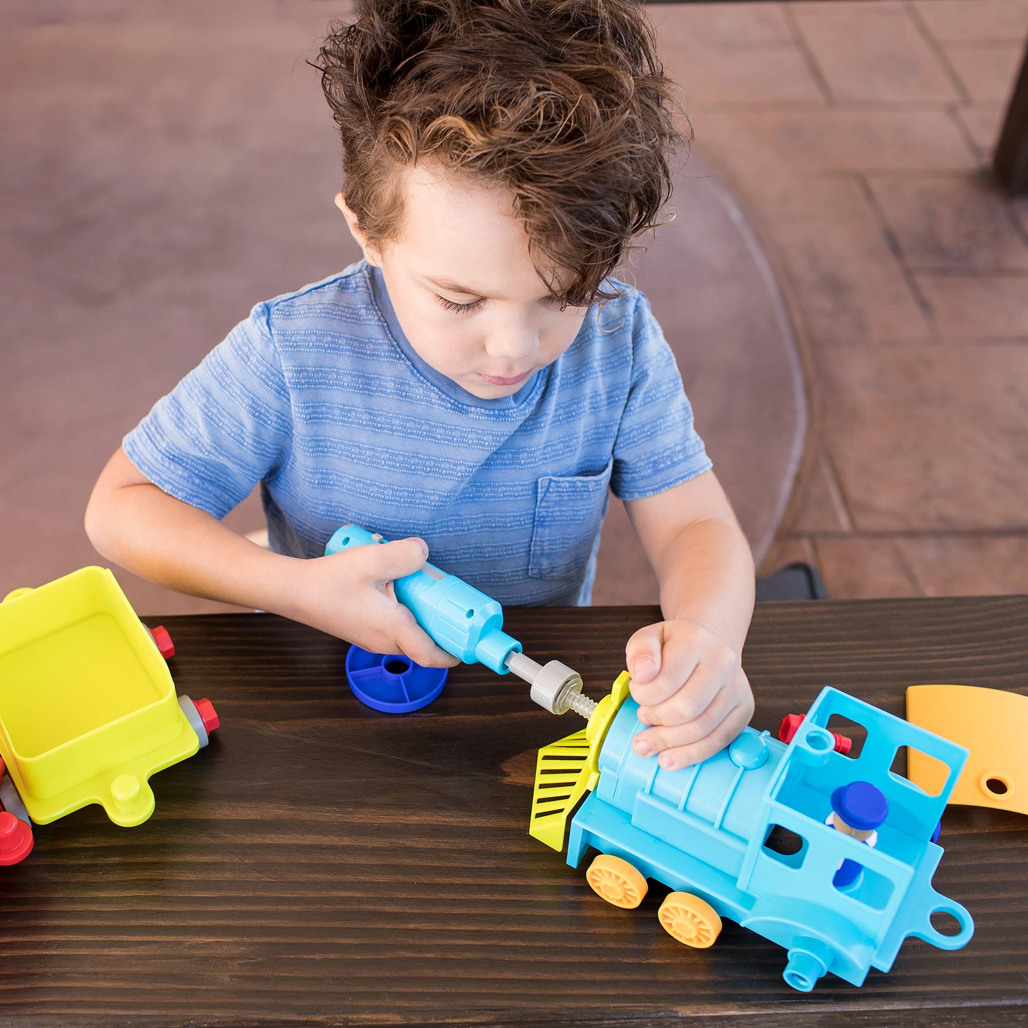 Educational Insights Design & Drill All Aboard Train, 30 Piece Take Apart Toy with Electric Drill Toy, STEM Toy, Gift for Boys & Girls, Ages 3+