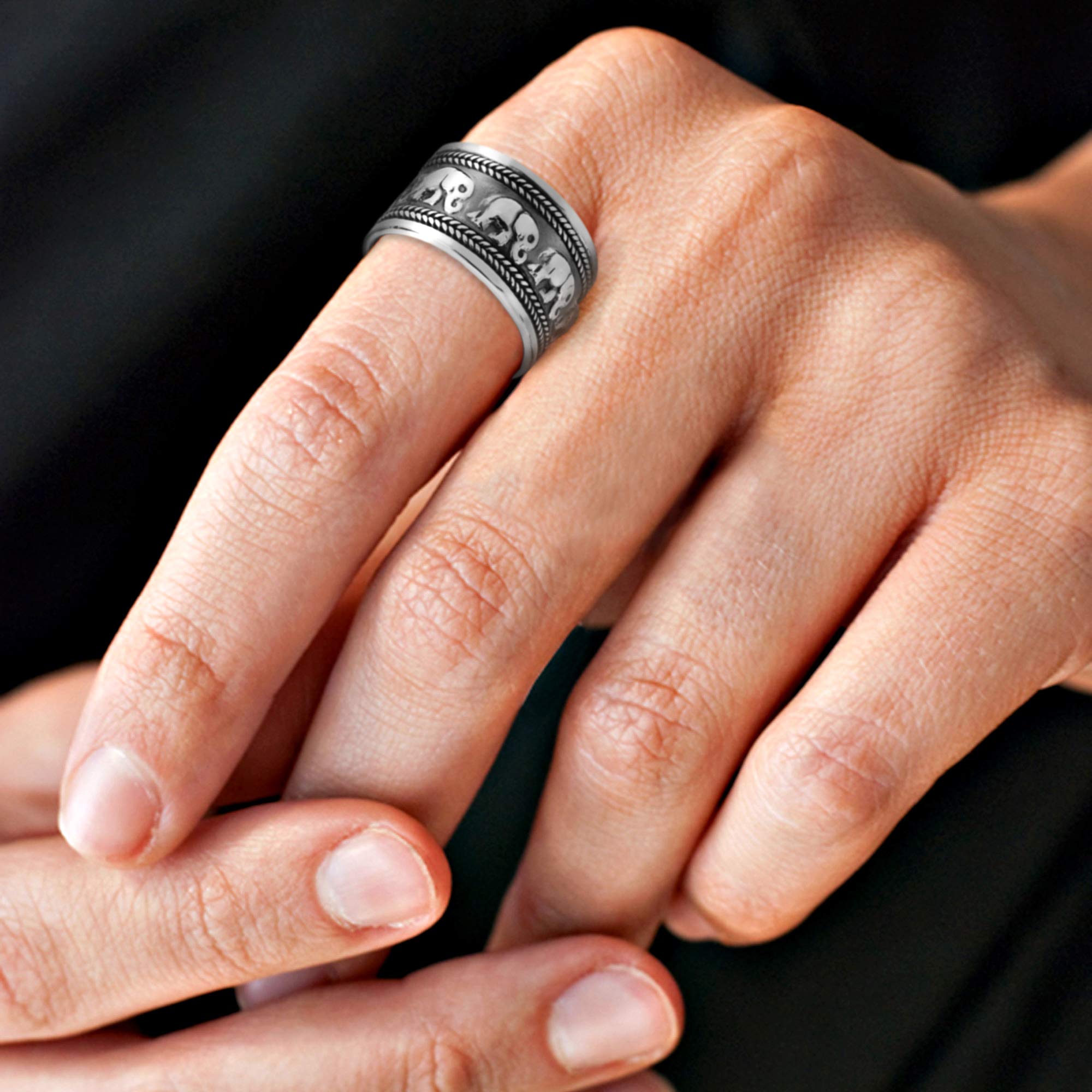 AeraVida Elephant Caravan Around Oxidize .925 Sterling Silver Ring | Sterling Silver Elephants Band Ring | Sterling Silver For Women | Animal Inspired Elephant Ring Size (9)