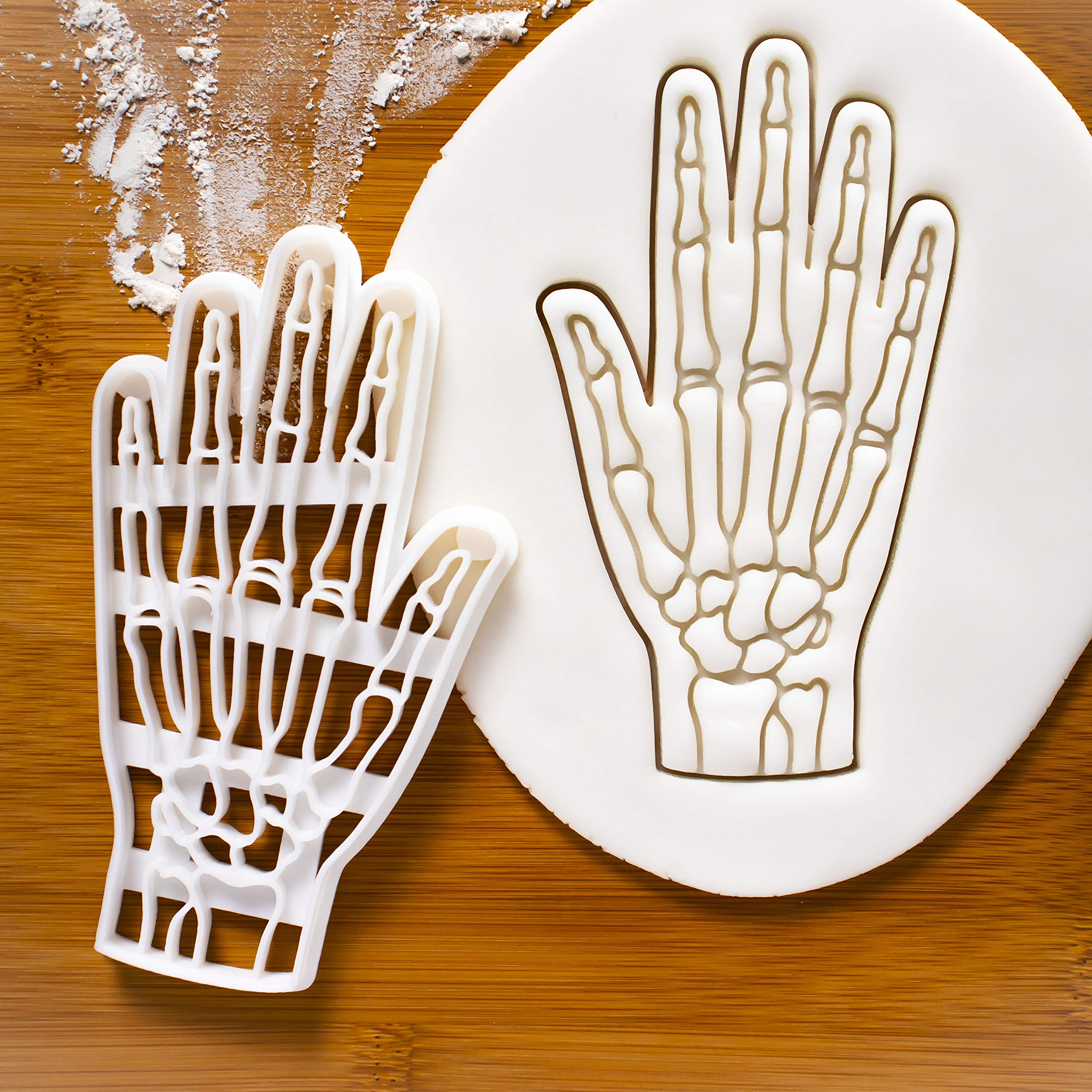 Anatomical Human Hand Bone X-Ray cookie cutter, 1 piece - Bakerlogy