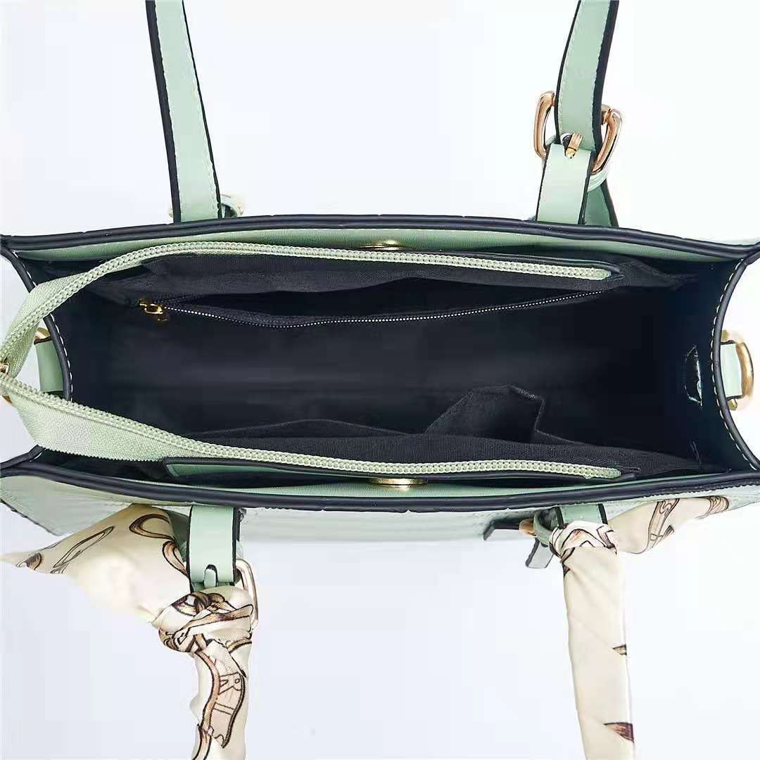 Bag Girl 2022 New Crocodile Pattern Tote Bag Foreign Trade Solid Color Ladies Bag Shoulder Messenger Bag Handbag (?)