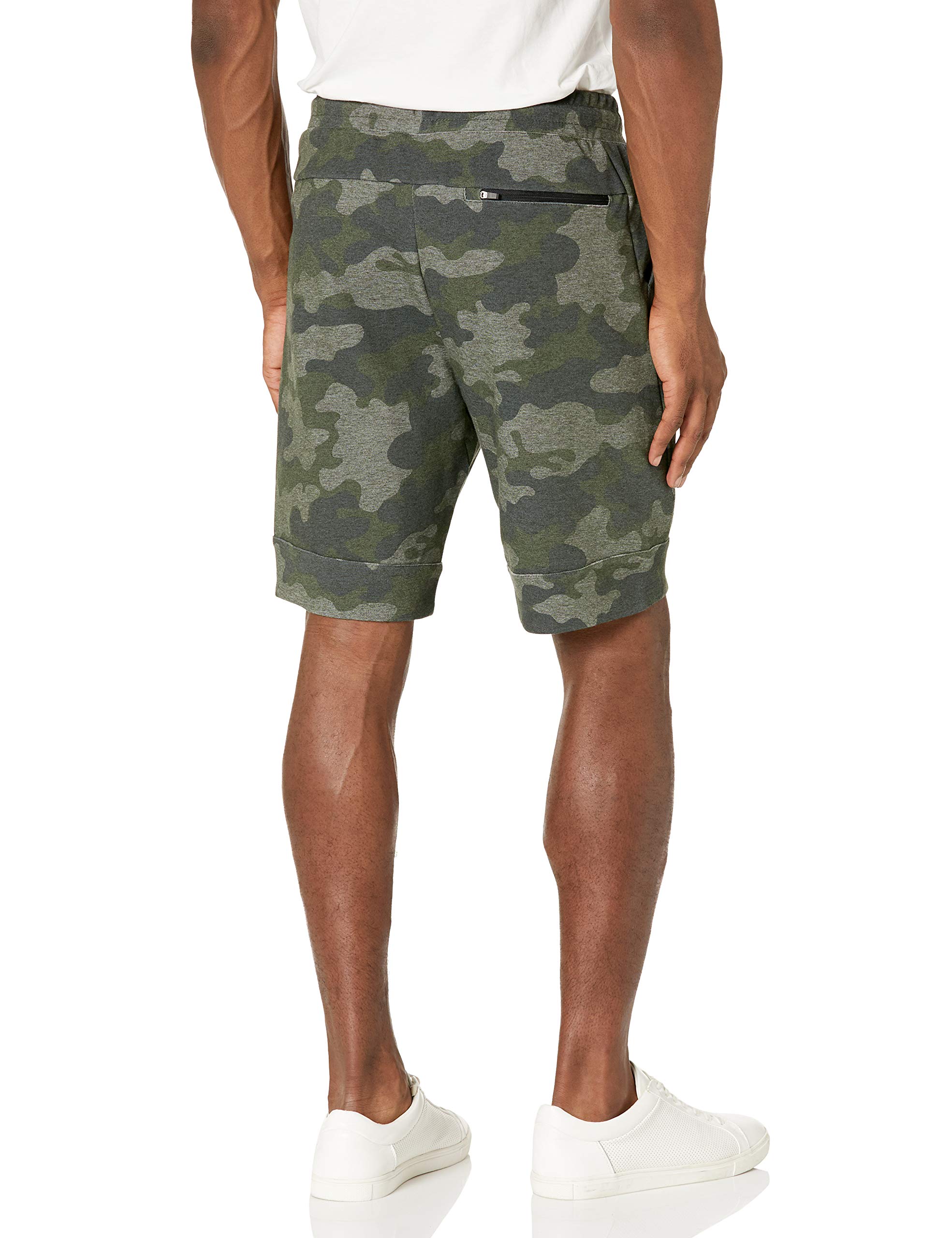 Amazon Essentials Men's 9" Tech Fleece Active Short, Dark Green Camo, X-Large
