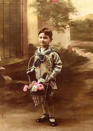 VICTORIAN CHILDREN PHOTO CD 2,000 IMAGES