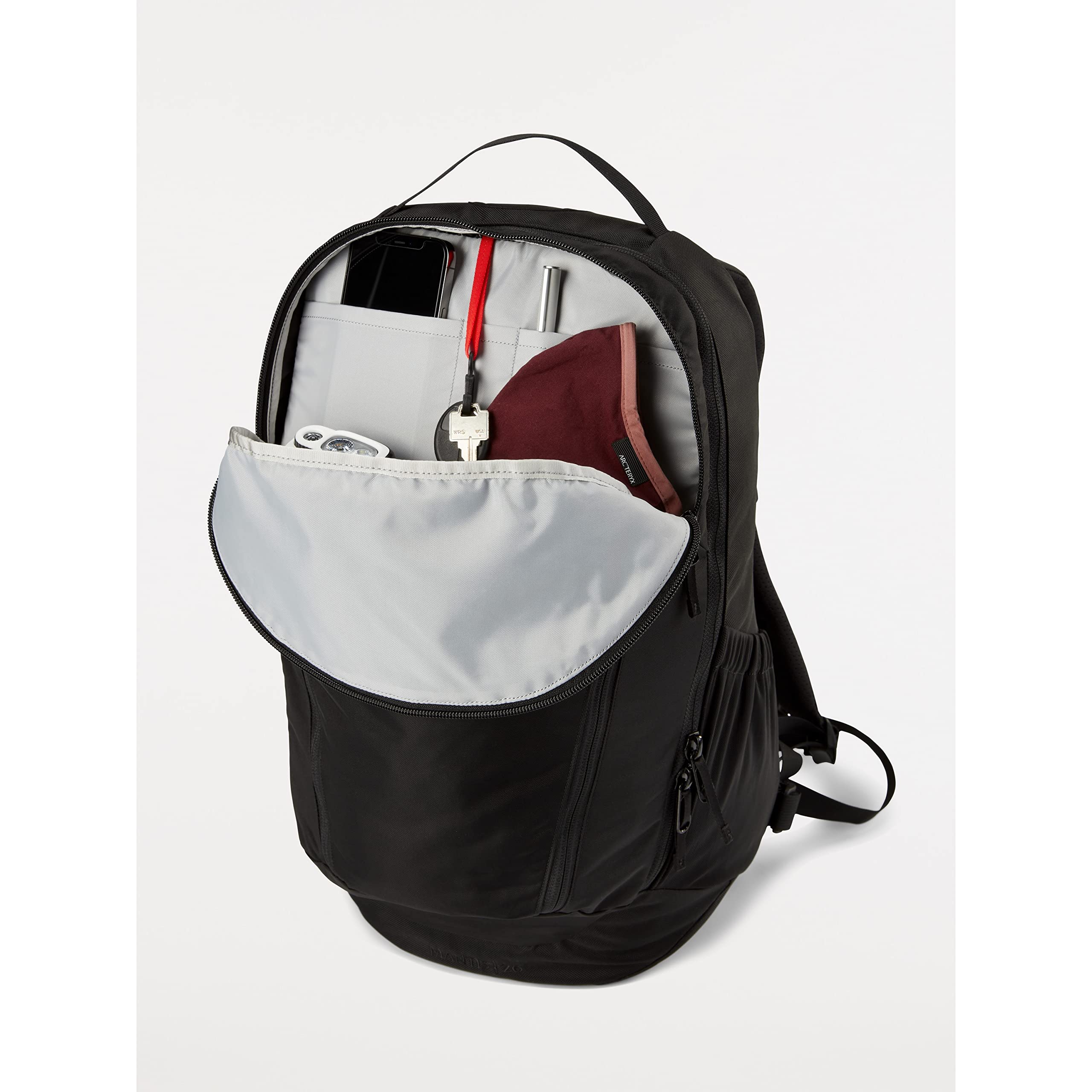 Arc'teryx Mantis 26 Backpack | Versatile Mid-Size Pack for Daily Use and Day Hikes | Black, One Size