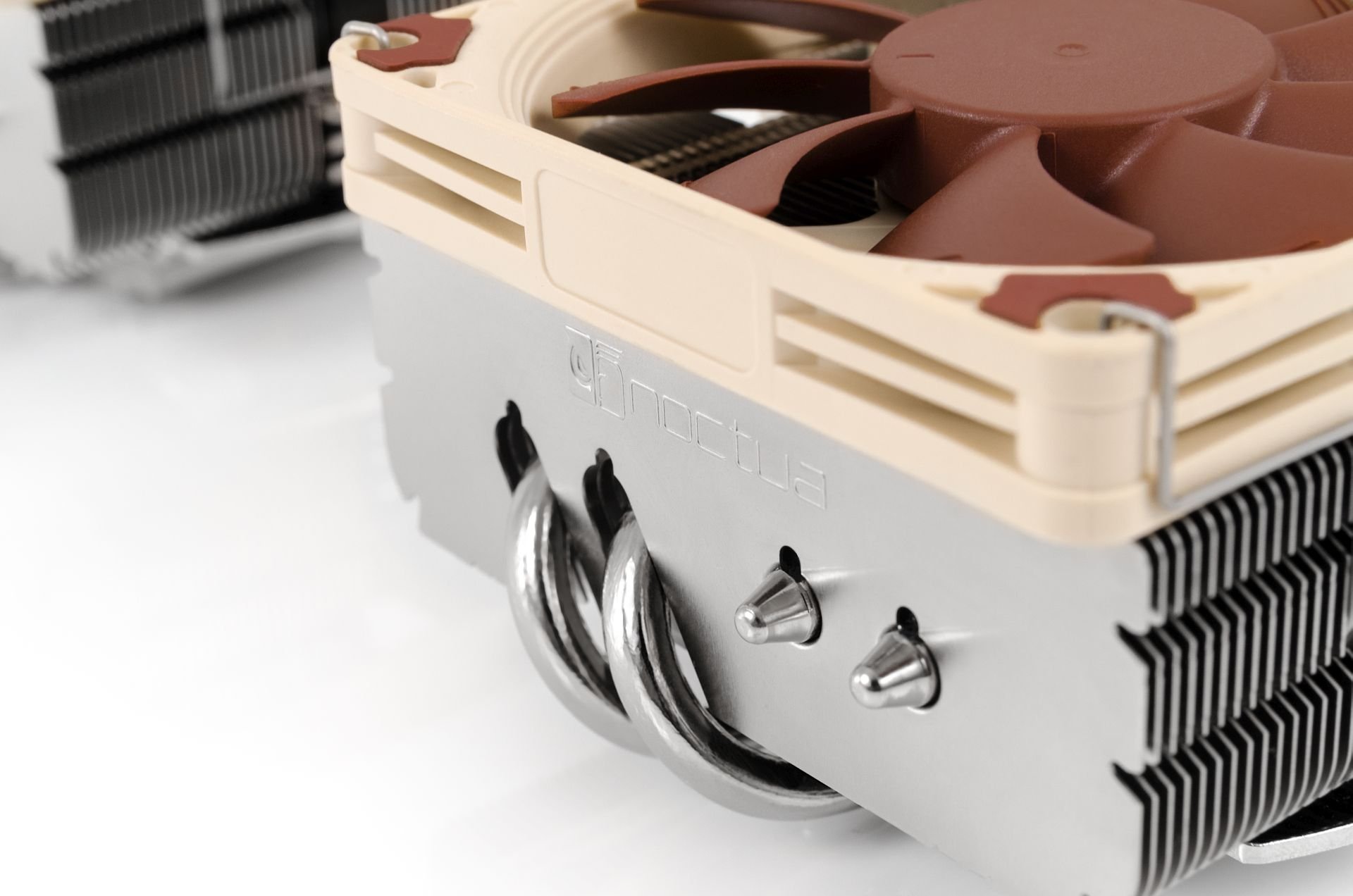 Noctua NH-L9x65 SE-AM4 Premium-Grade Low-Profile CPU Cooler for AMD AM4