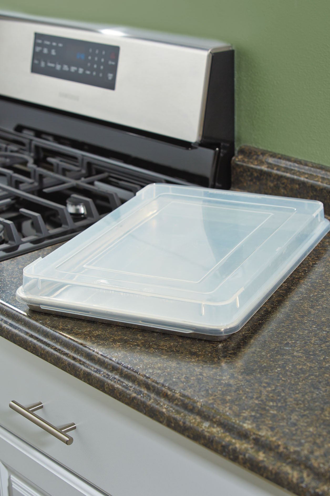Artisan Professional Classic Aluminum Baking Sheet Pan Set with 18 x 13-inch Half Sheet and Cover