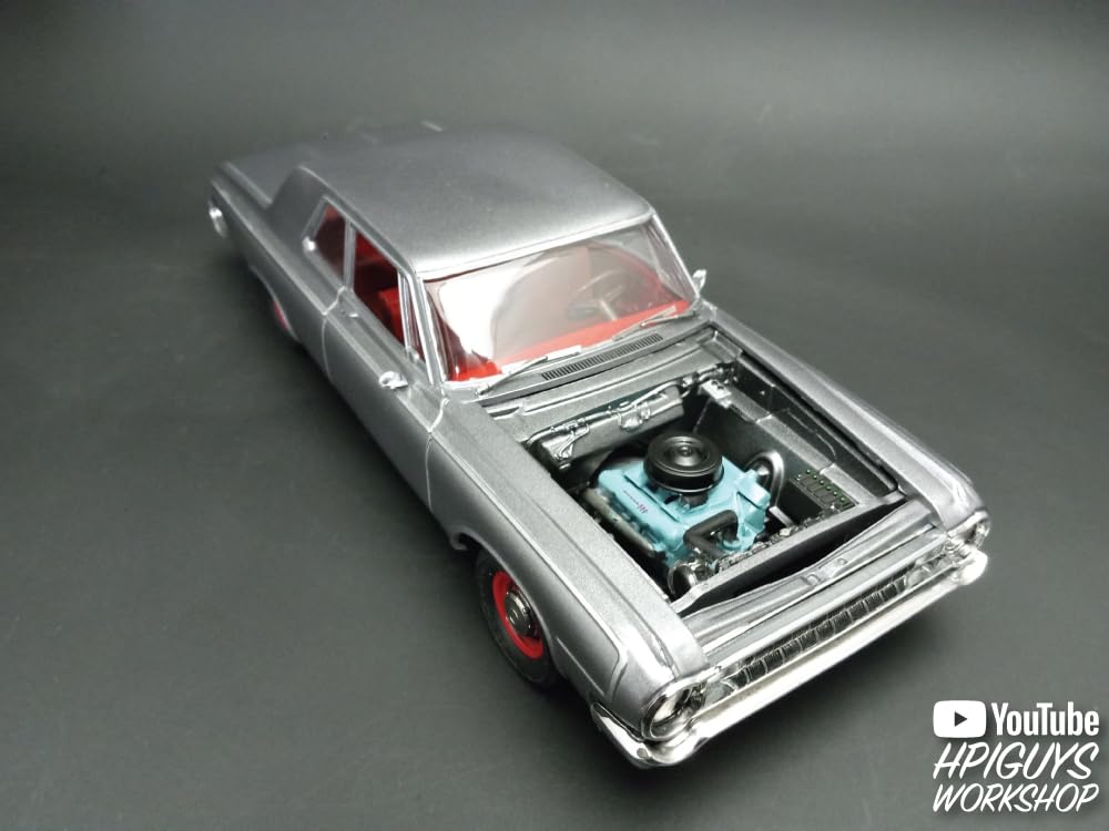 AMT 1964 Dodge 330 1:25 Scale Model Kit