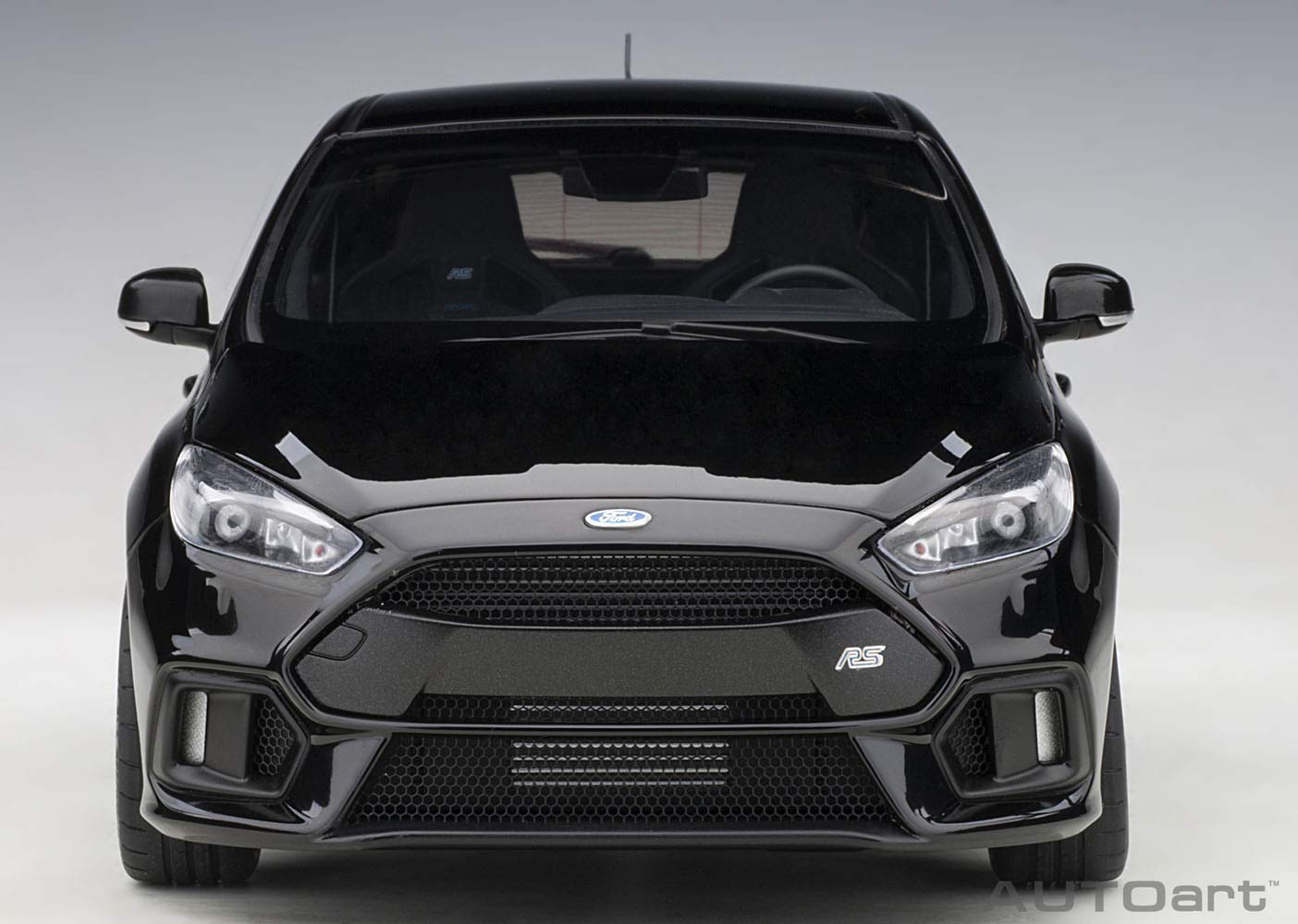 Autoart 2016 Ford Focus RS Shadow Black 1/18 Model Car