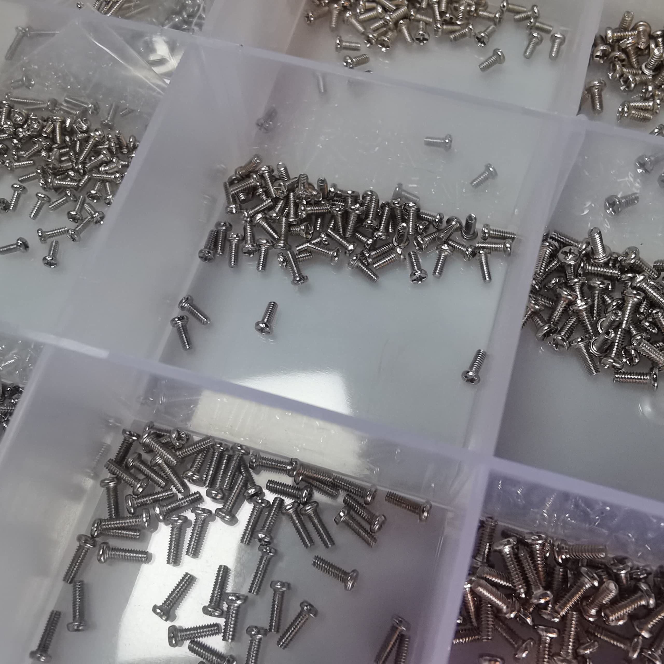 HOTMMGR 800pcs Tiny M1/M1.2/M1.4/M1.6/M1.7 Nickel-Plated Steel Screws Phillips Pan Head Assortments Kit for Eyeglasses Decoration Electrical Industrial Products