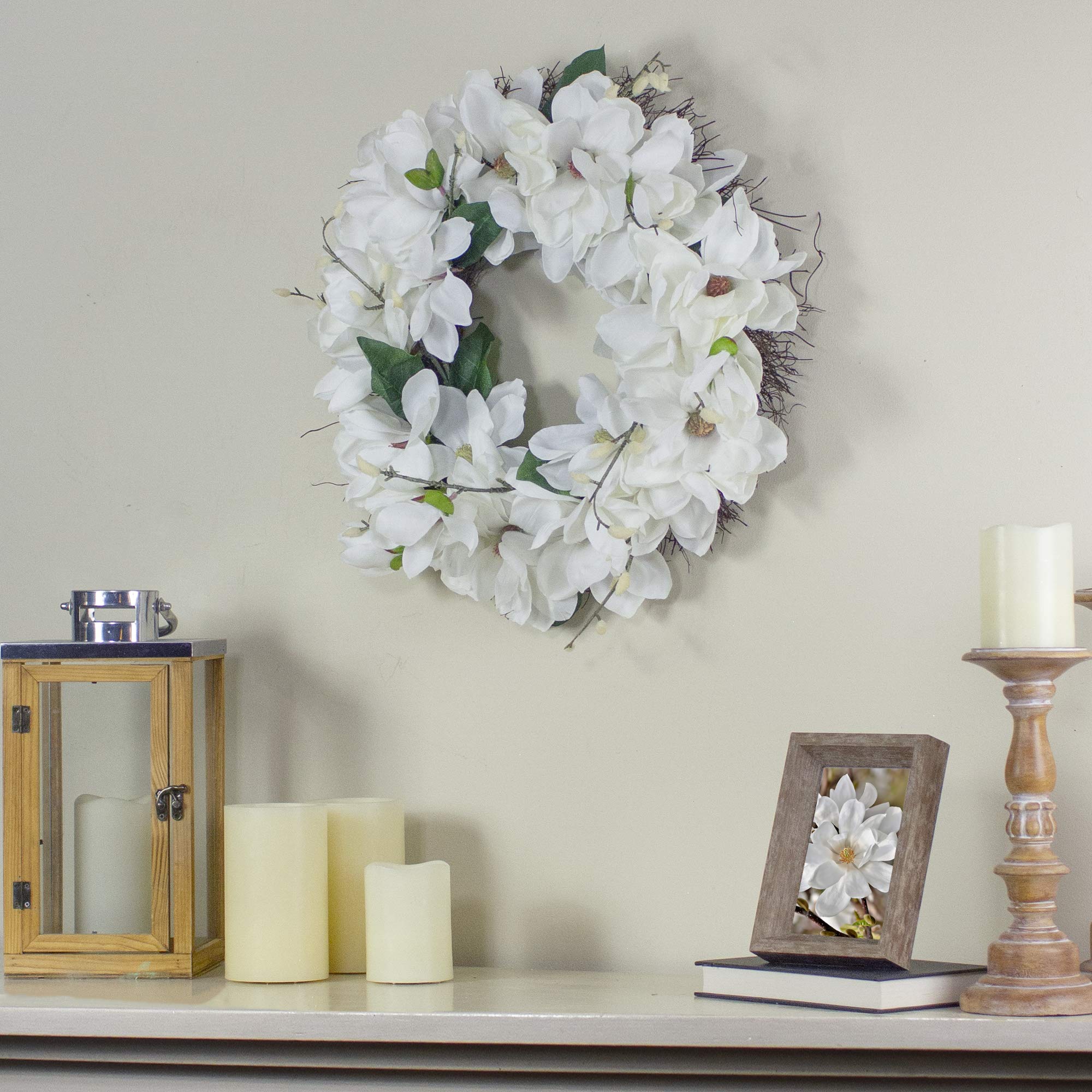 Northlight-White Magnolias Artificial Spring Wreath - 24-Inch, Unlit