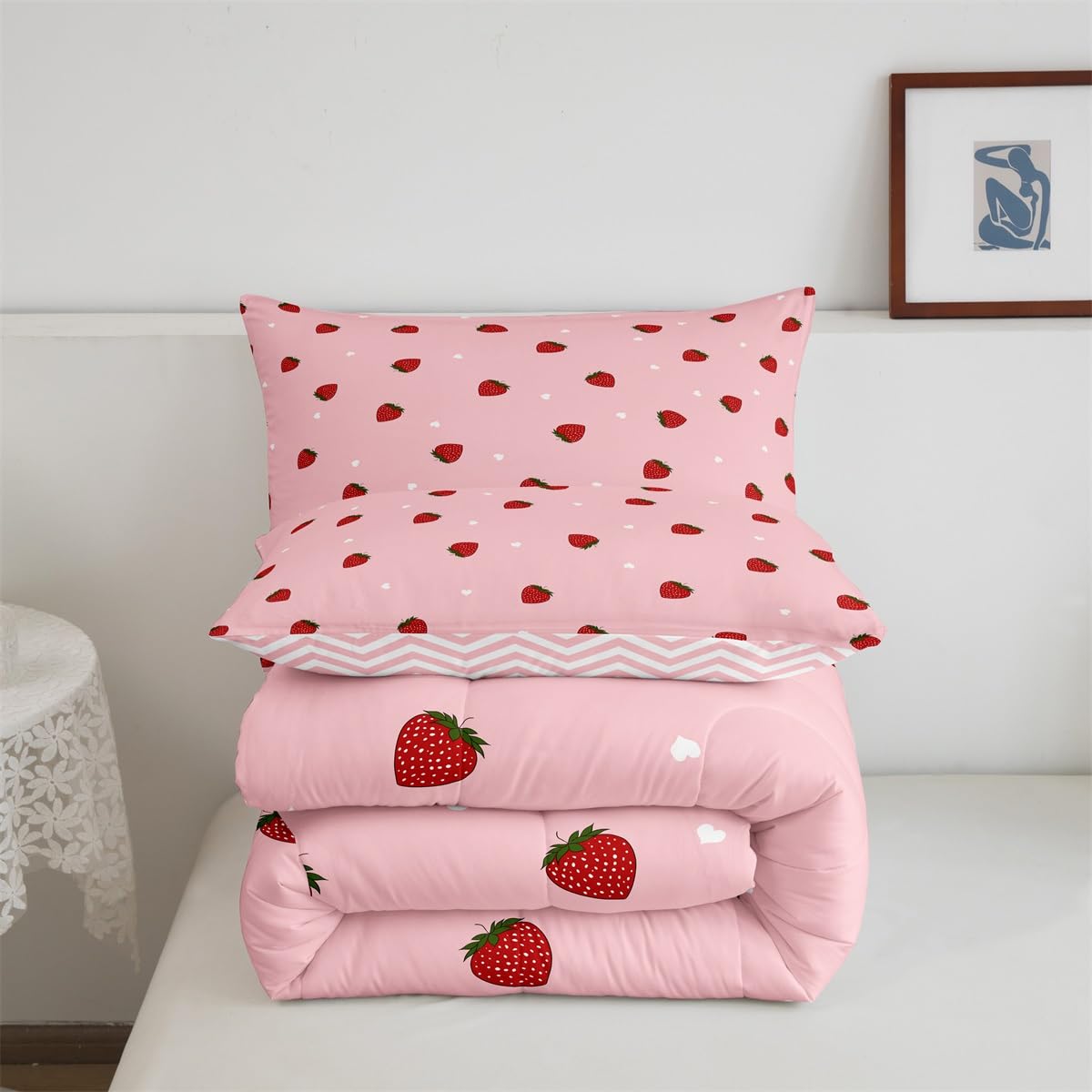 Feelyou Girls Strawberry Comforter Set Queen Size Cute Kawaii Bedding with 2 Pillowcases,3 Pieces
