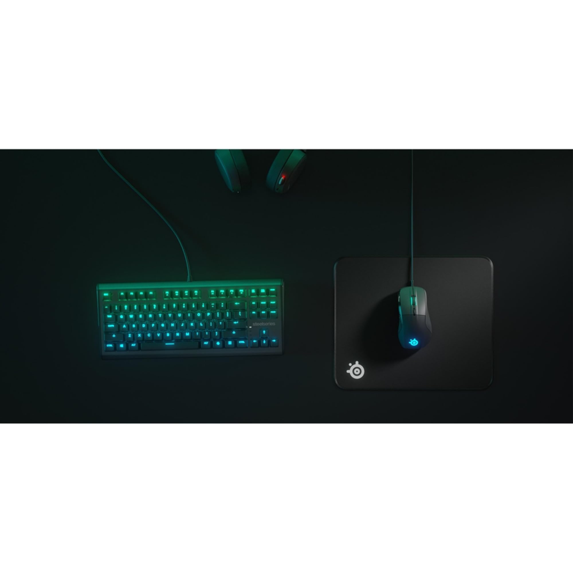 SteelSeries QcK Edge - Cloth Gaming Mouse Pad - stitched edge to prevent wear and tear - optimized for gaming sensors - size L