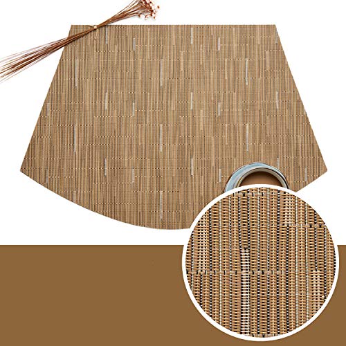 SHACOS Round Table Placemats Set of 4 Wedge Placemats Heat Resistant Round Table Mats Wipe Clean (4, Tan)