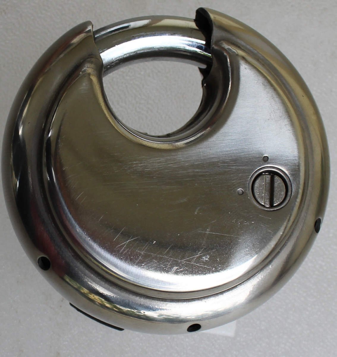 Silverline 926157 Stainless Steel Combination Disc Padlock 4-Digit 70 mm