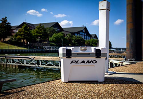 Plano Frost Cooler 14-Quart Capacity | Heavy-Duty Insulated Cooler Keeps Ice Up to 5 Days | For Tailgating, Camping and Outdoor Activities