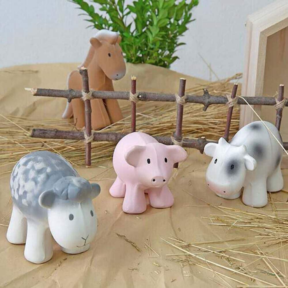 Tikiri My First Farm Animal Pig Natural Rubber Rattle (Pink)