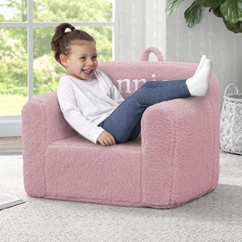 Delta Children Cozee Sherpa Chair β Customize with Name β Foam Kids Chair for Ages 18 Months and Up, Pink