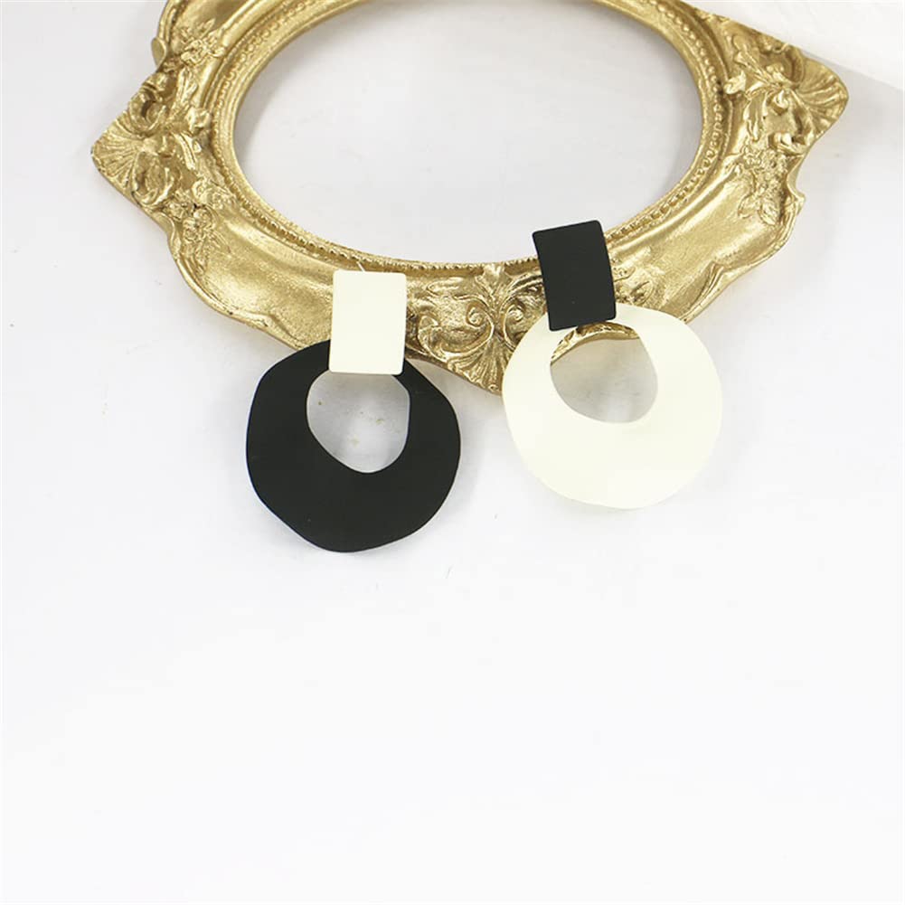 MIGUO STORE Unique Charm Black White Contrast Asymmetric Geometric Circle Earrings Personalized Fashion Hollow Sparkly Earrings for Women Gift (Black White Earrings)