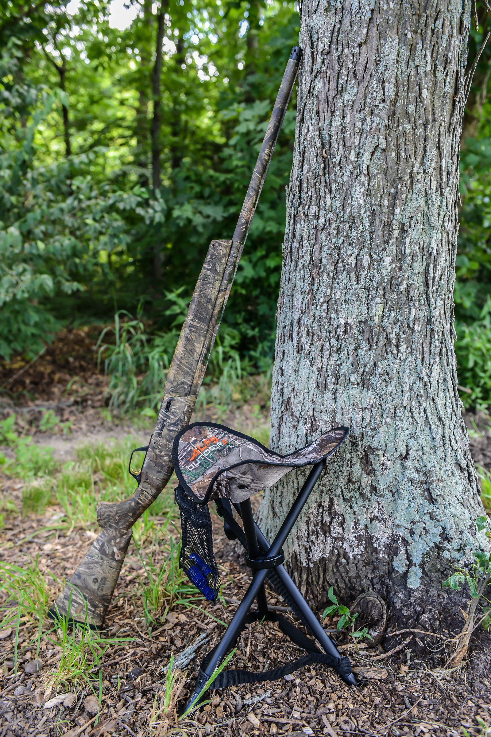 ALPS Outdoorz Tri-Leg Stool - Realtree Edge