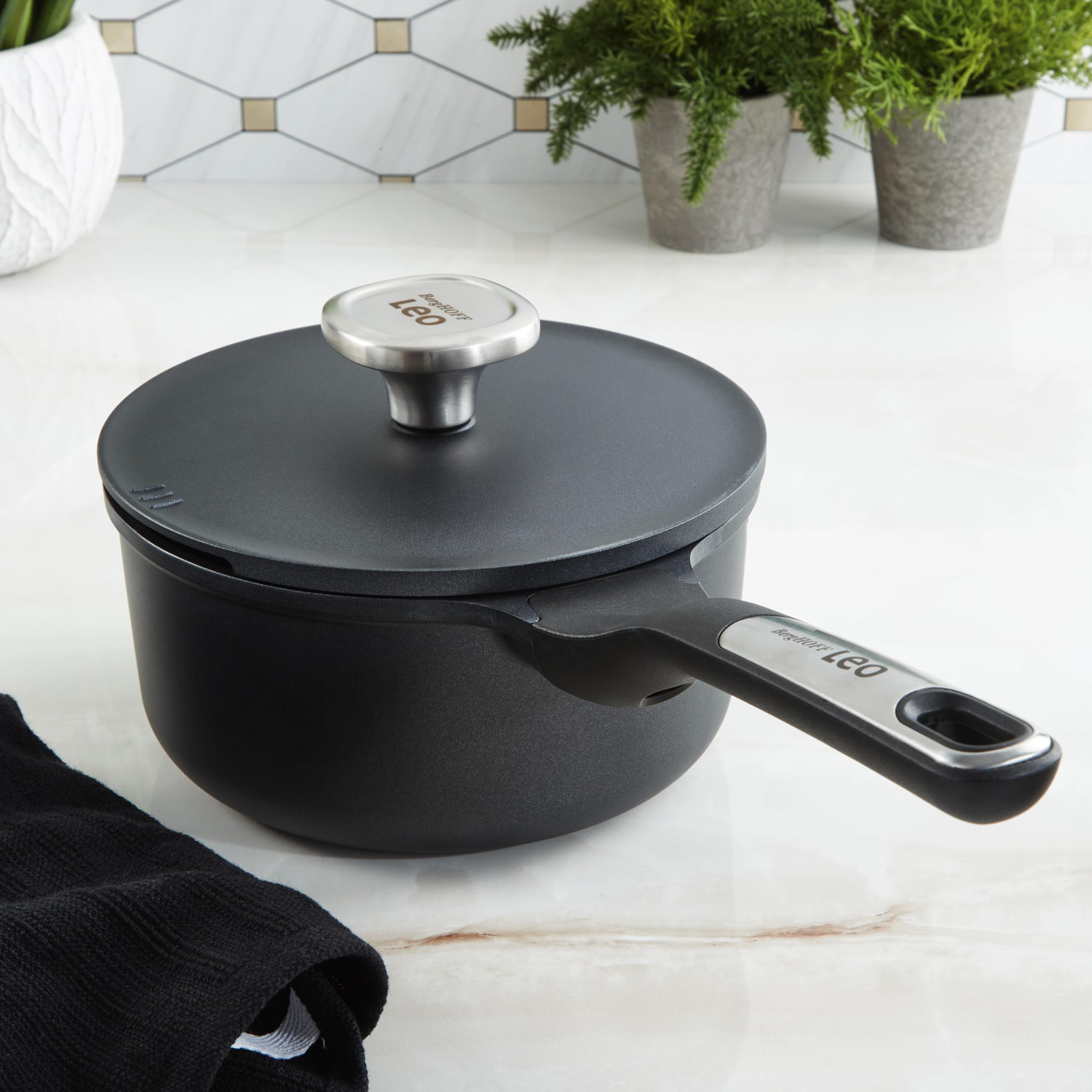 BergHOFF Phantom Nonstick Ceramic 7in Saucepan 2.1qt. With Strainer Lid Recycled Cast Aluminum CeraGreen Non-toxic Coating Full Disk for Glass Top Stoves Potholders Included