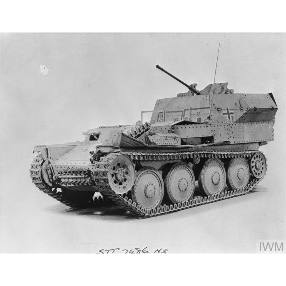 Sd Kfz 140 Ausf M Flakpanzer 38(t) Gepard German Tank Model Kit 1/35 Scale - Military WW2 Tank Miniatures Plastic Model Set Army Vehicle Building Kit with Assembly Instructions in Russian Language