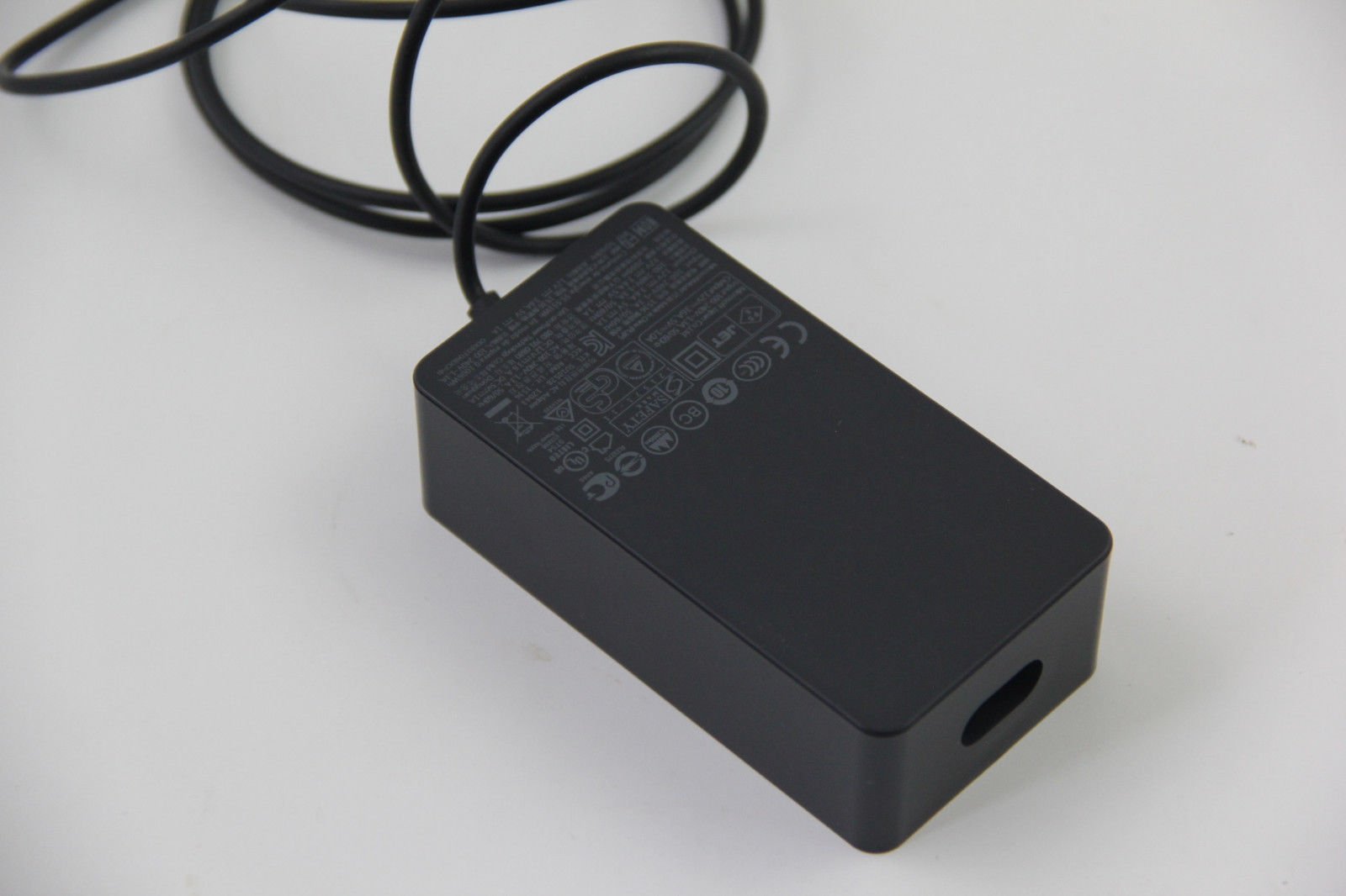 NEW Genuine OEM Microsoft Surface Pro & Pro 2 Tablet AC Adapter Charger 1536