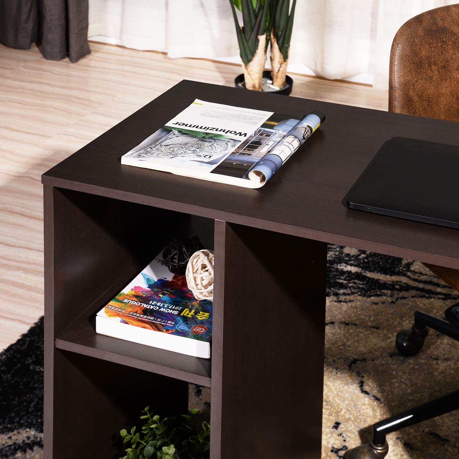Aoyom 39.4" W x 47.2" D Corner Computer Desk L-Shaped Home Office Workstation Writing Study Table with 2 Storage Shelves and Hutches