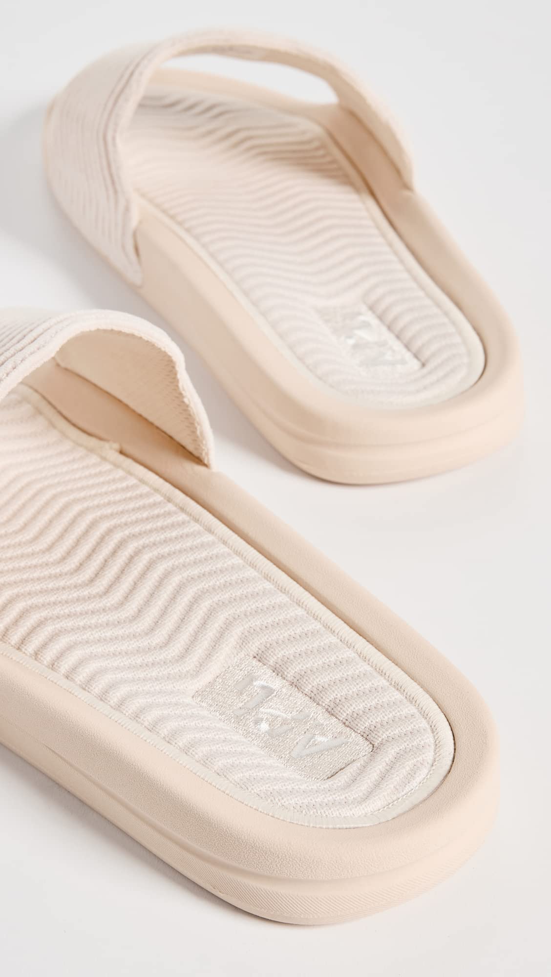 APL: Athletic Propulsion Labs Men's Men's Techloom Zigzag Slides, Beach/Ivory, Off White, 12 Medium US
