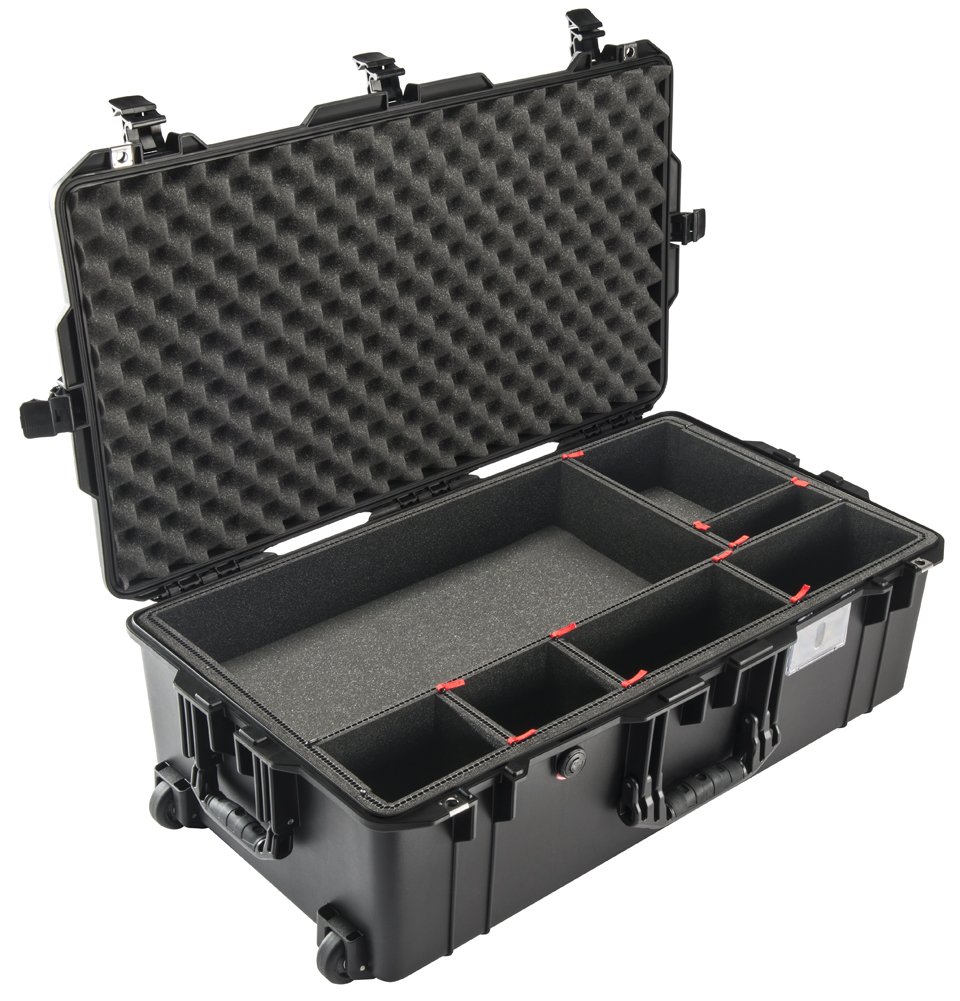 Pelican Air 1615 Case With TrekPak Dividers (Black)