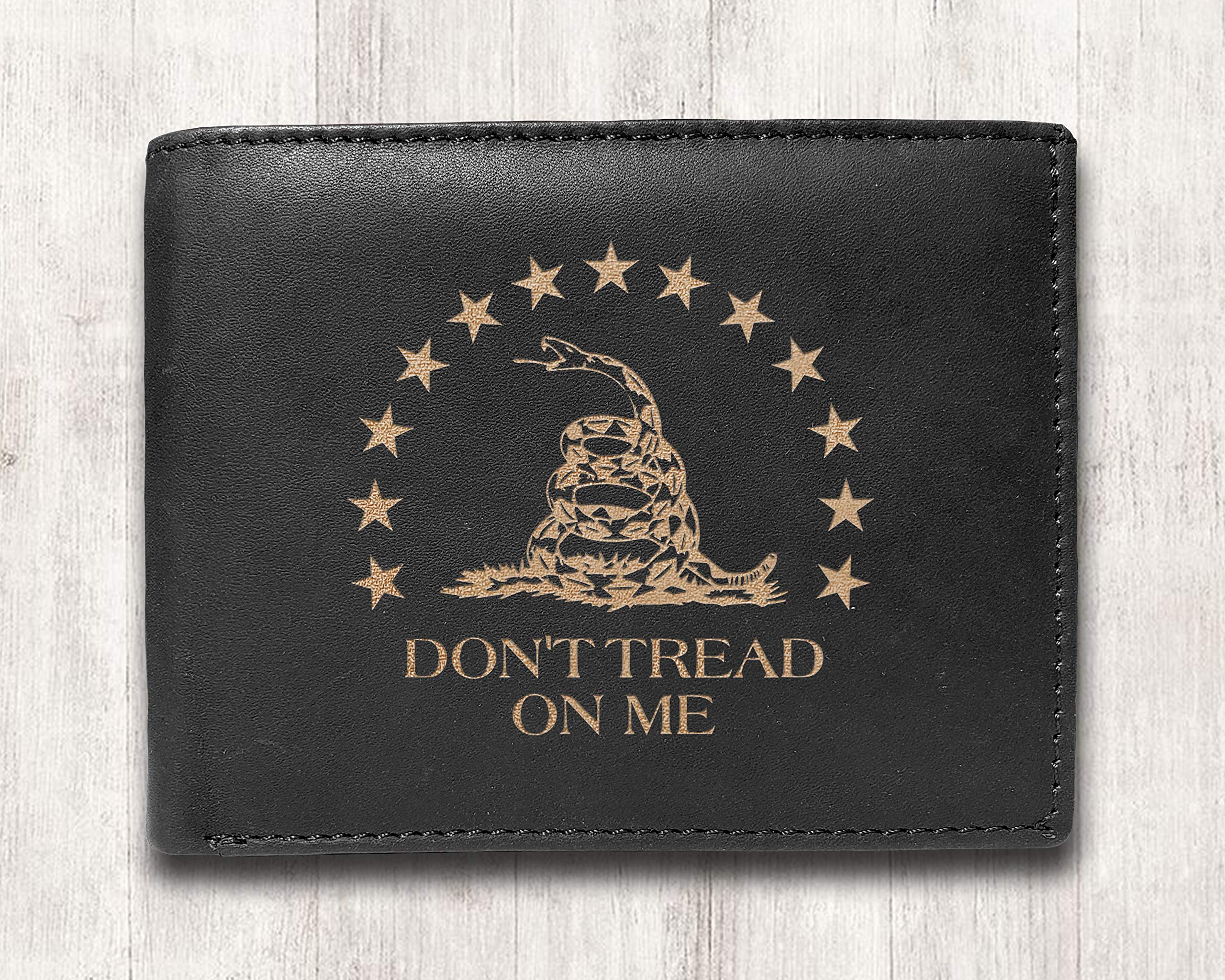 Don't Tread On Me Live Free or Die Cowhide Leather Laser Engraved Engraving Slimfold Mens Large Capacity Luxury Wallet Purse Minimalist Sleek and Slim BLACK Credit Card Holder Organizer 14 Pockets