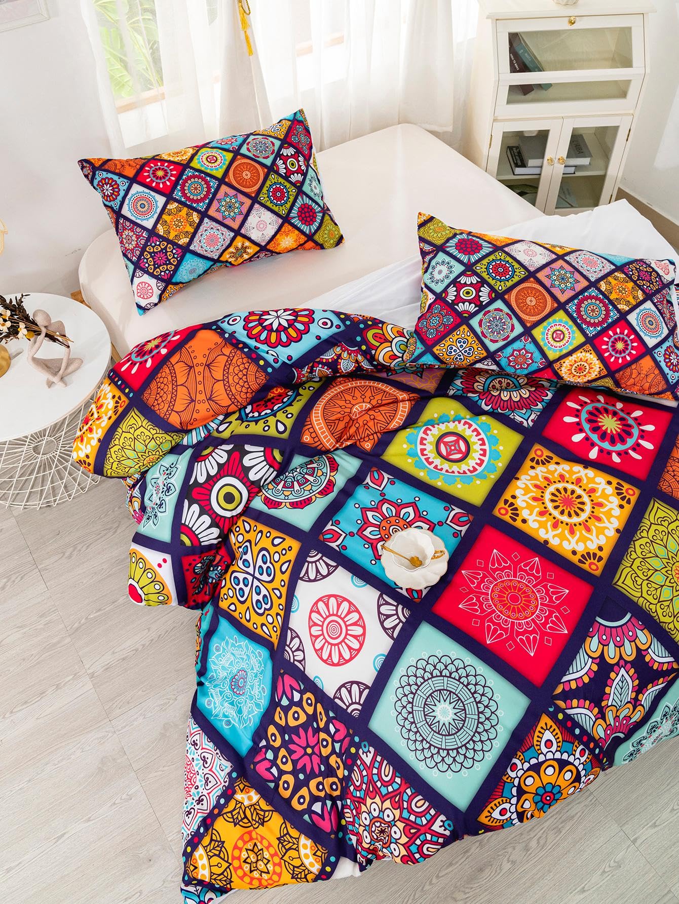 QWINEE 3pcs Mandala Pattern Duvet Cover Set Without Filler (1 Duvet Cover & 2 Pillowcase) Bohemian Style Boho Fabric Soft Bedding Set for Home Multicolor 90"*90" Queen
