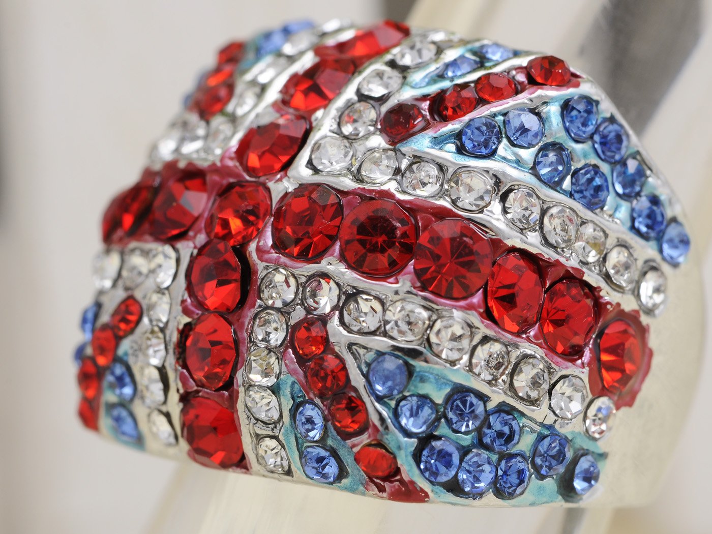Alilang Silver Toned Rhinestone British Invasion England UK Union Jack Flag Ginger Costume Ring