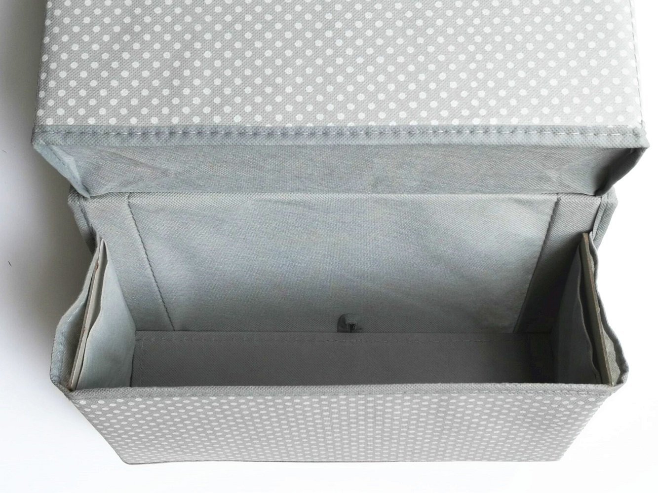 Dreamsy Hanging Closet Organizer, 4-Pockets Wall Mount/Over Door Storage for Toys, Purses, Keys, Sunglasses - Grey