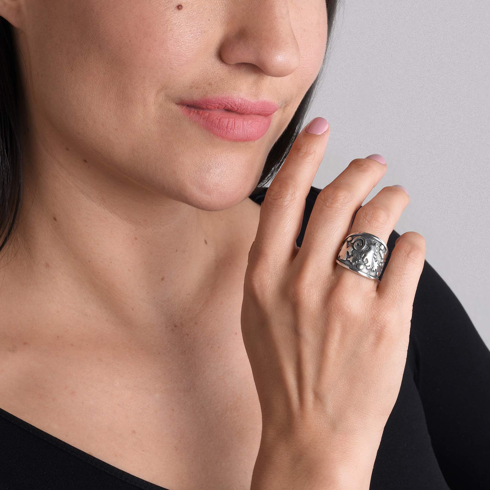 American West Sterling Silver Jody Naranjo Designed Fetish Symbol Ring Size 9