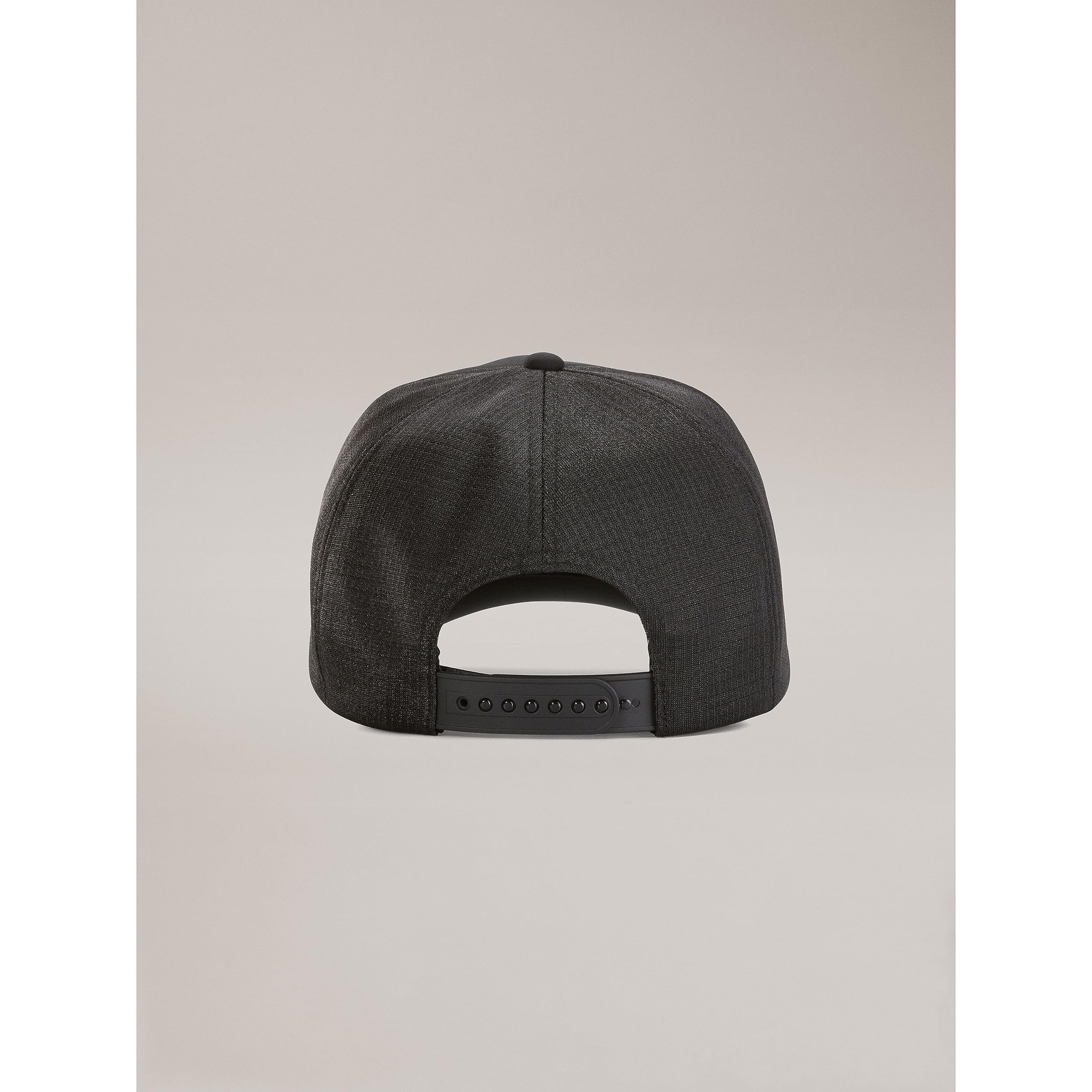 Arc'teryx Bird Curved Brim Trucker Hat | Curved-Brim Performance Trucker | Black, One Size