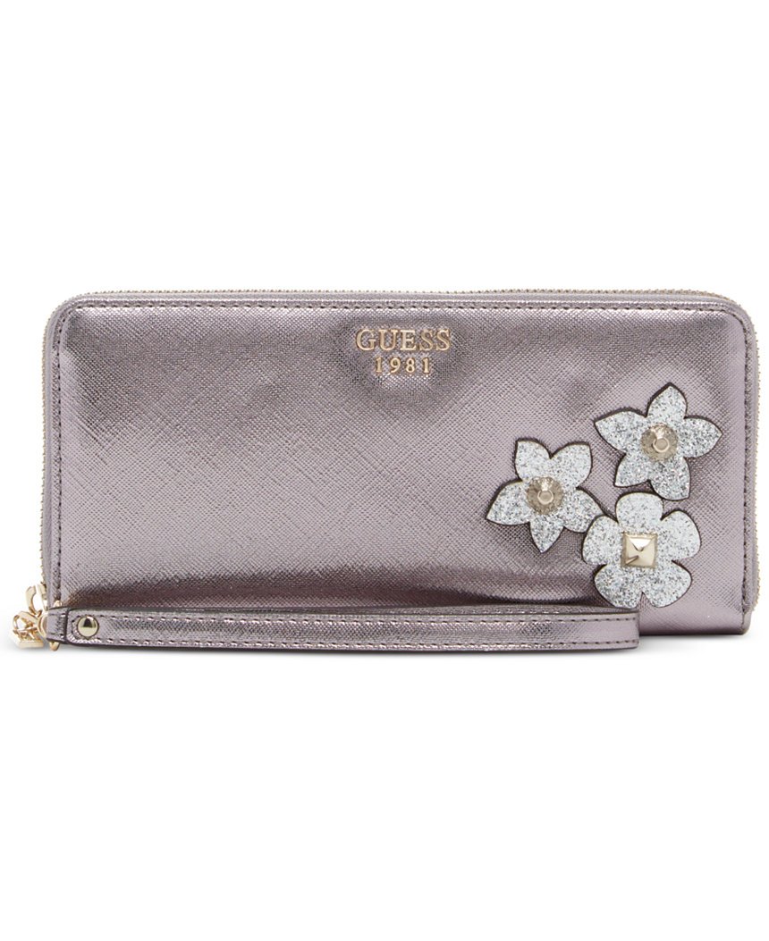 Guess Liya Large Zip Around Boxed Wristlet ‑ Silver