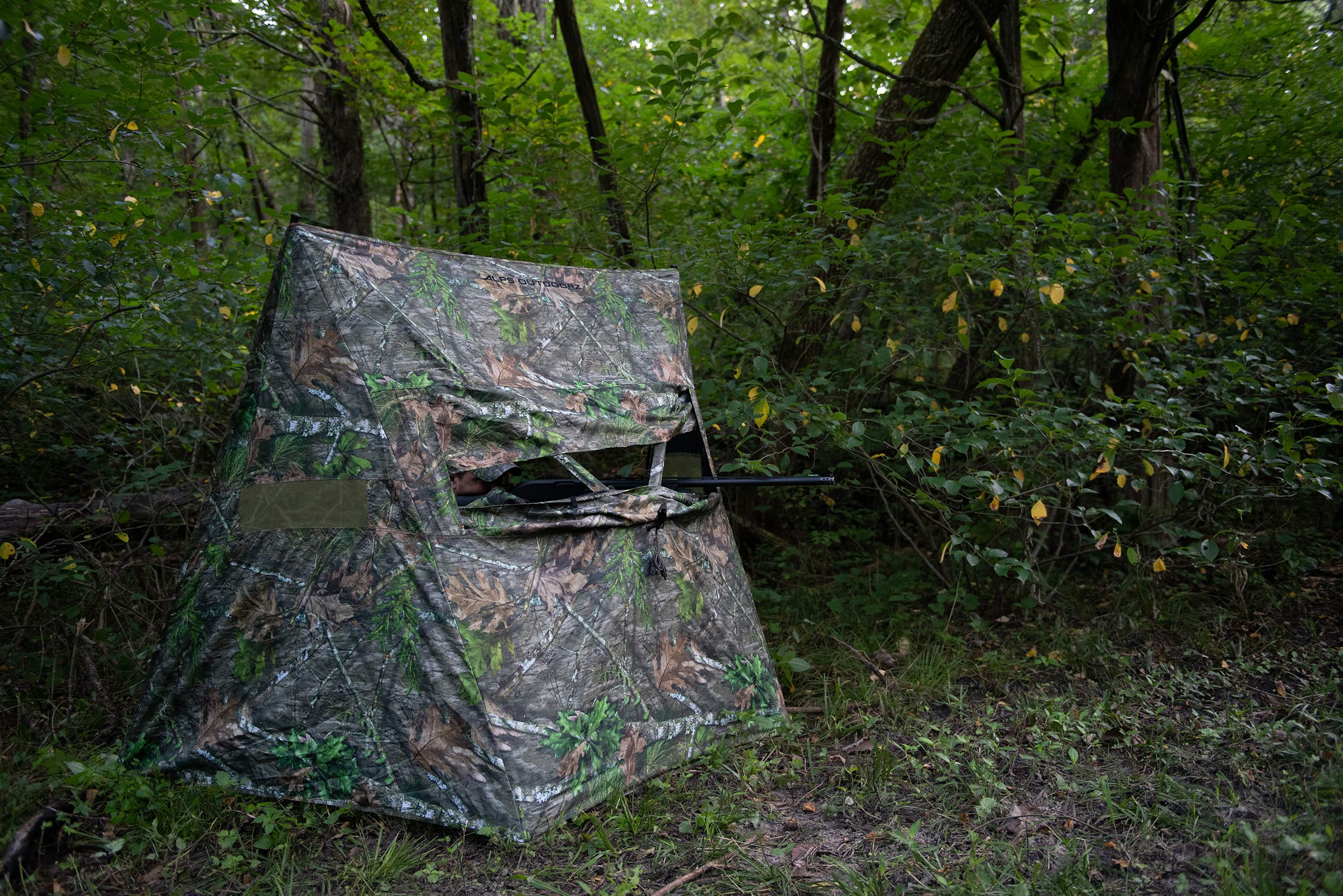 ALPS OutdoorZ Dash Camo Panel Hunting Blind with Hybrid 2 Person Ground Pop Up Design for Quick Deployment, Wide Window, and Interior Mesh Pocket, Mossy Oak Obsession