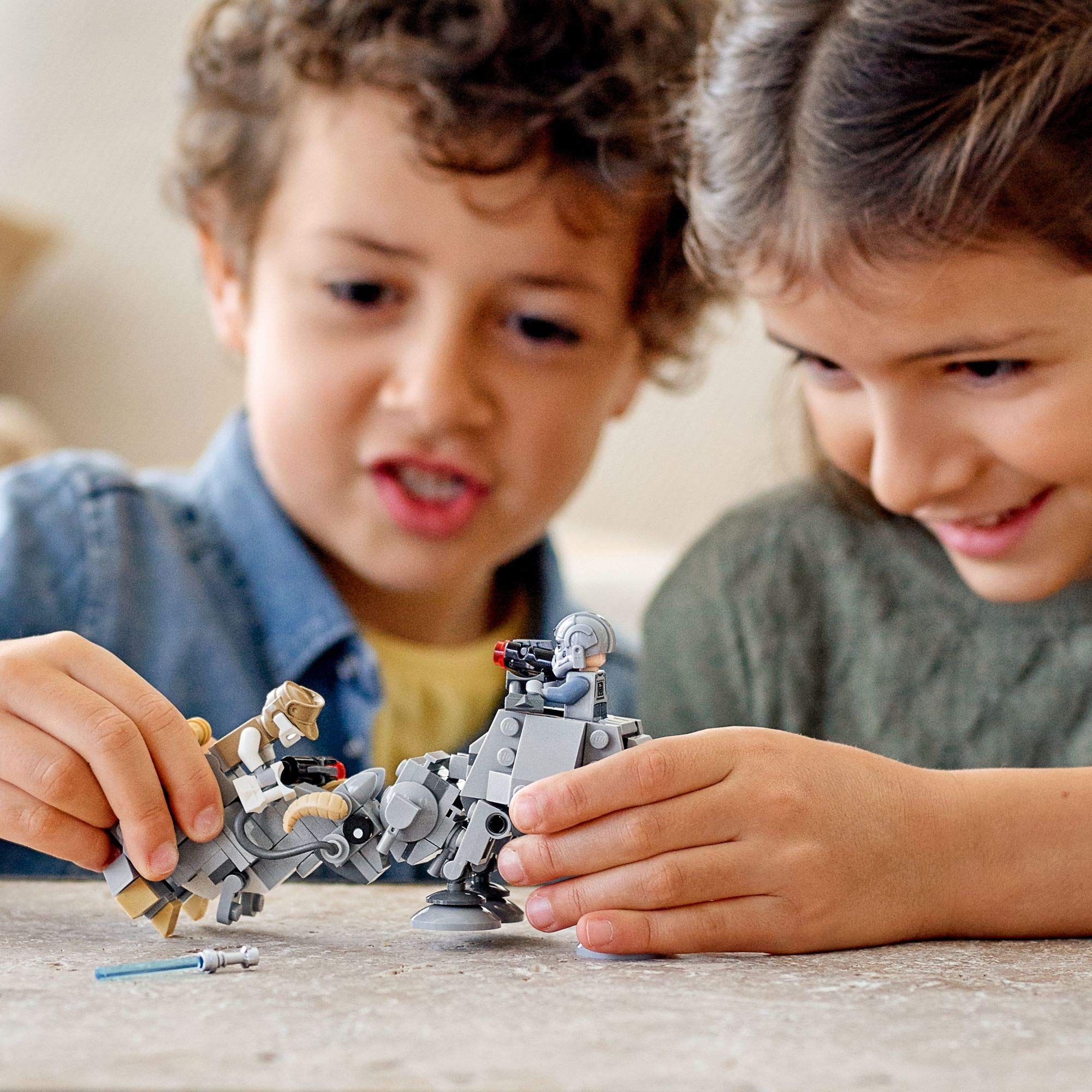 LEGO Star Wars at-at vs. Tauntaun Microfighters 75298 Building Kit; Awesome Buildable Toy Playset for Kids Featuring Luke Skywalker and at-at Driver Minifigures, New 2021 (205 Pieces), Multicolor